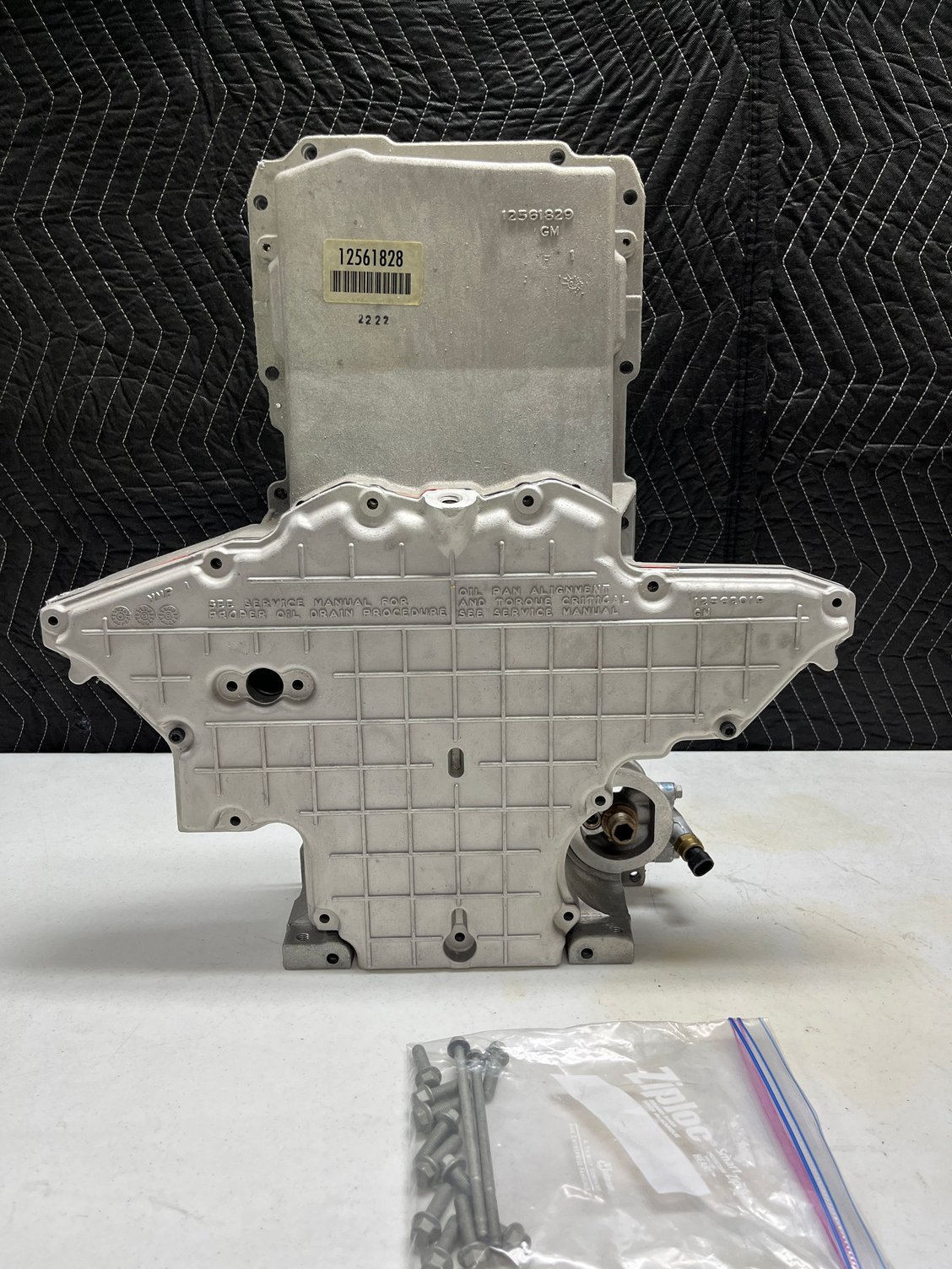 FS (For Sale) GM C5 C6 Corvette 2 piece Batwing oil pan assembly w ...