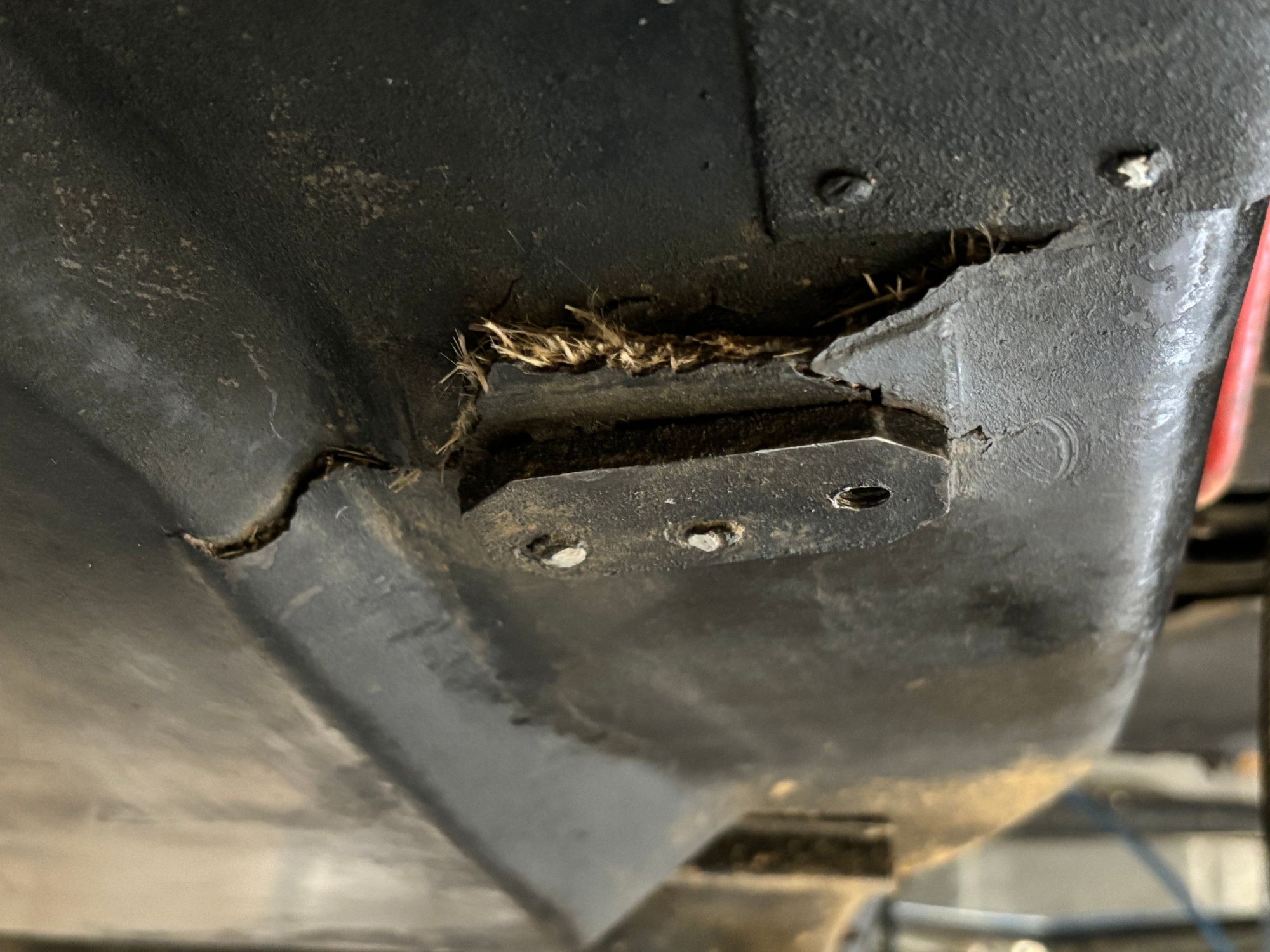 Glass collapsed seat mount - CorvetteForum - Chevrolet Corvette Forum ...