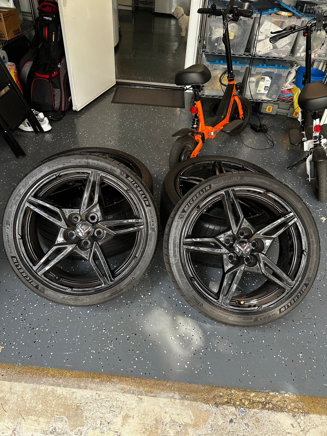 FS (For Sale) CORVETTE C8 OEM WHEEL Factory/Stock 19"/20" Black with ...