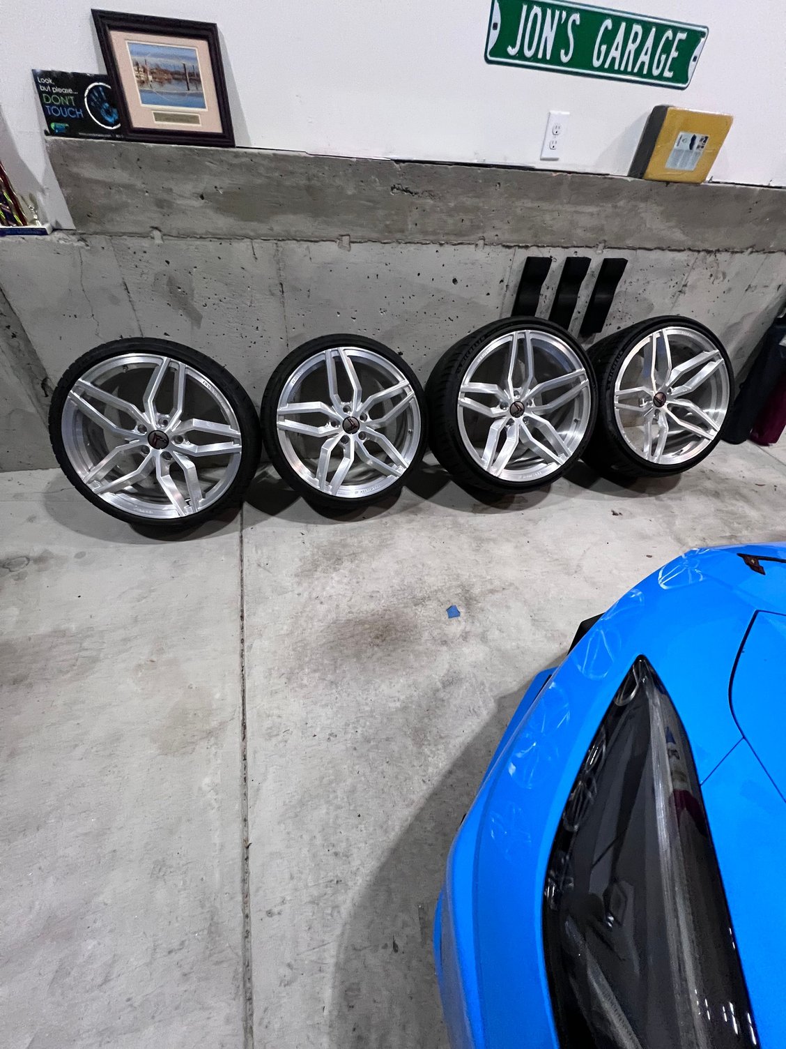 FS (For Sale) C8 Corvette Aerolarri Forged Rims and Michelin Tires ...