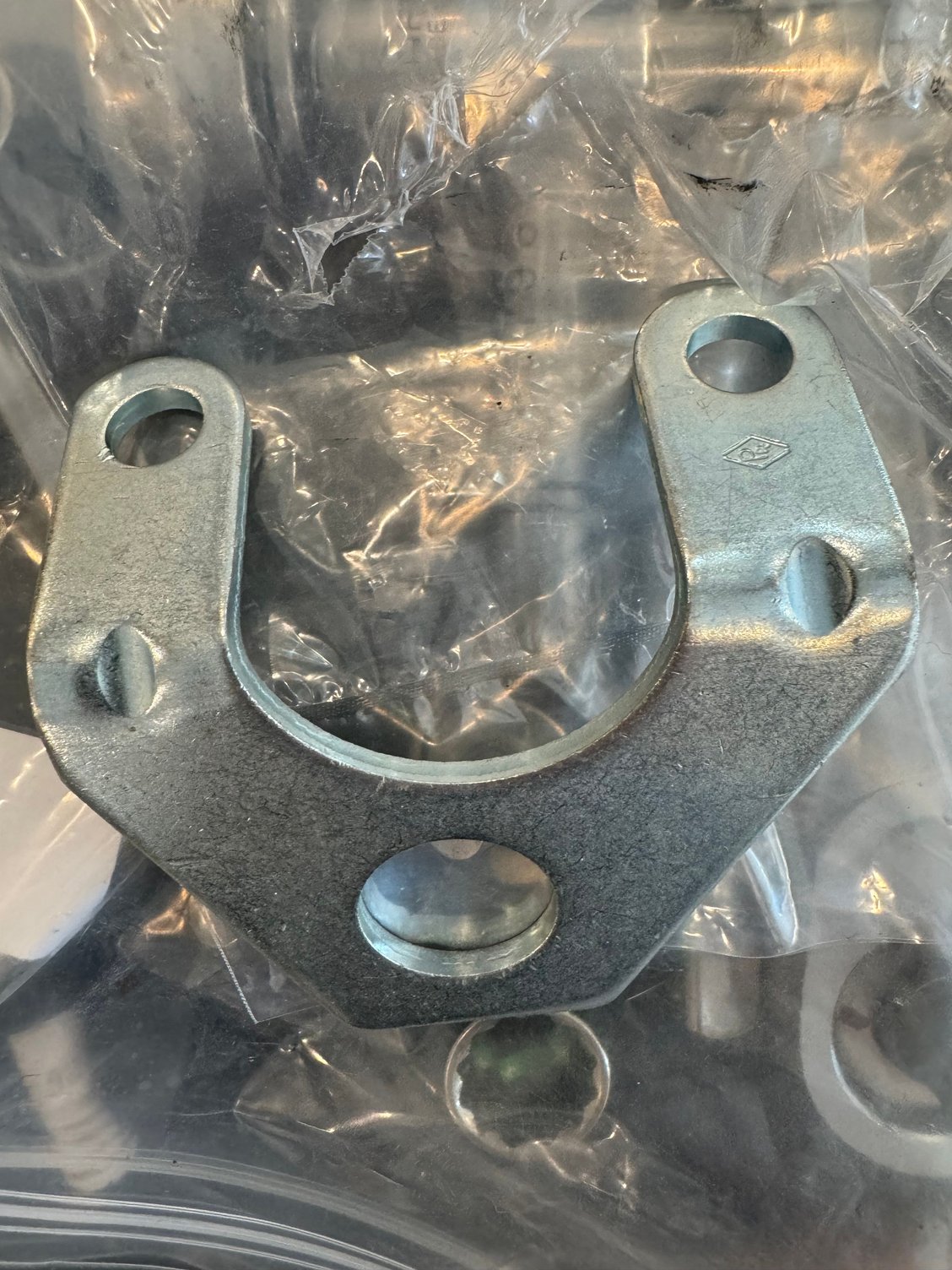 FS (For Sale) Repro BB front engine lift bracket - CorvetteForum ...