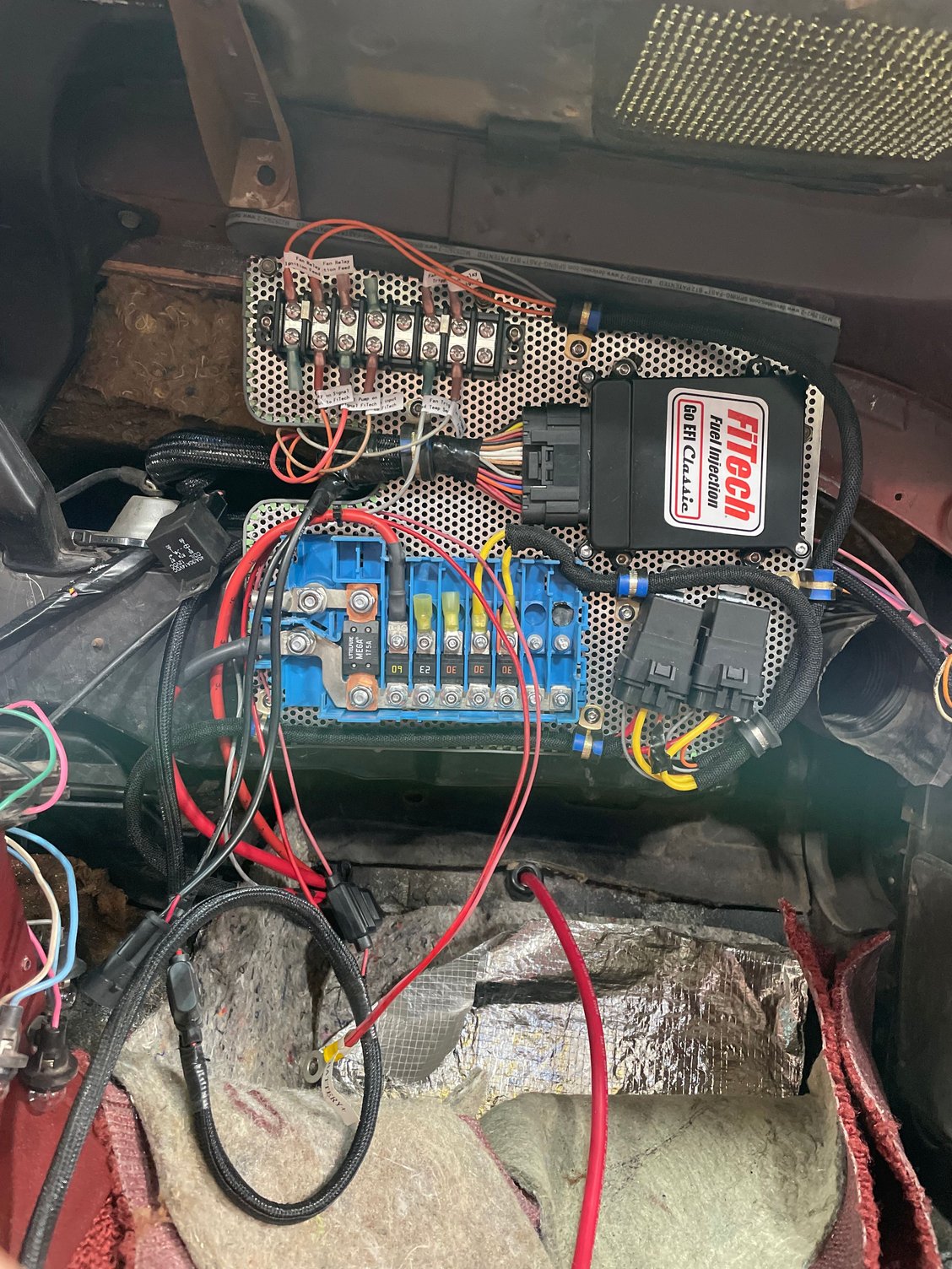 Engine bay bus bar/splitter and wire gauge? - CorvetteForum - Chevrolet ...