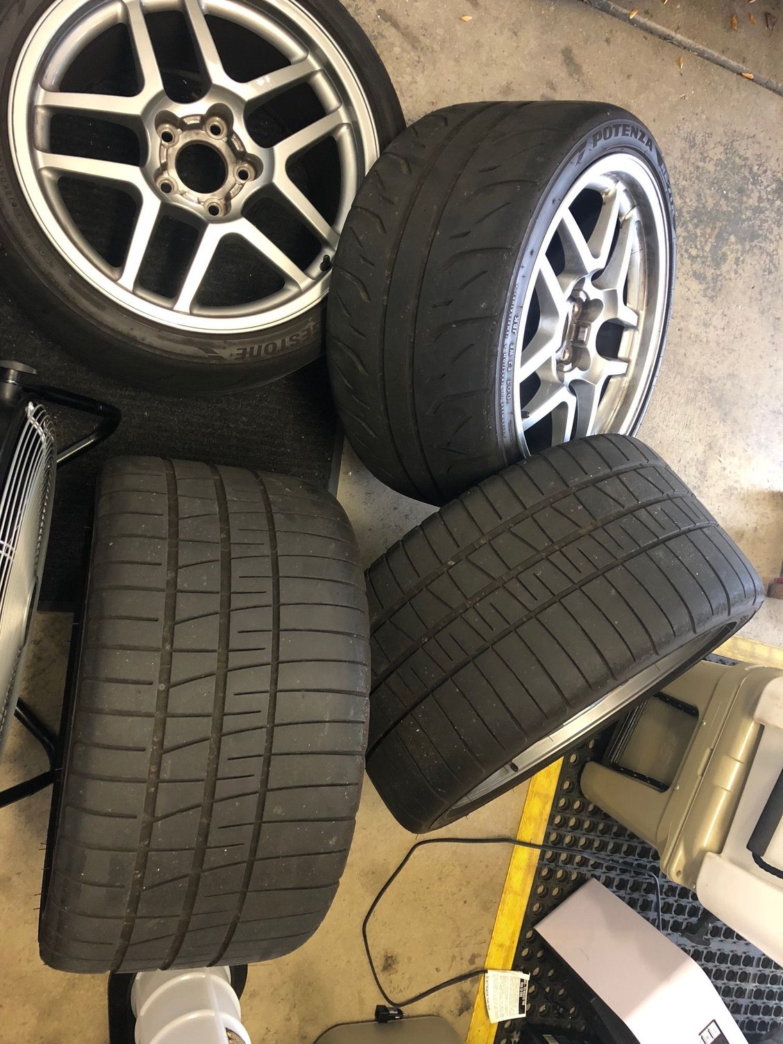 FS (For Sale) C5 Z06 Square Wheel Setup / Tires 18 x 10.5. Rivals/ RE ...