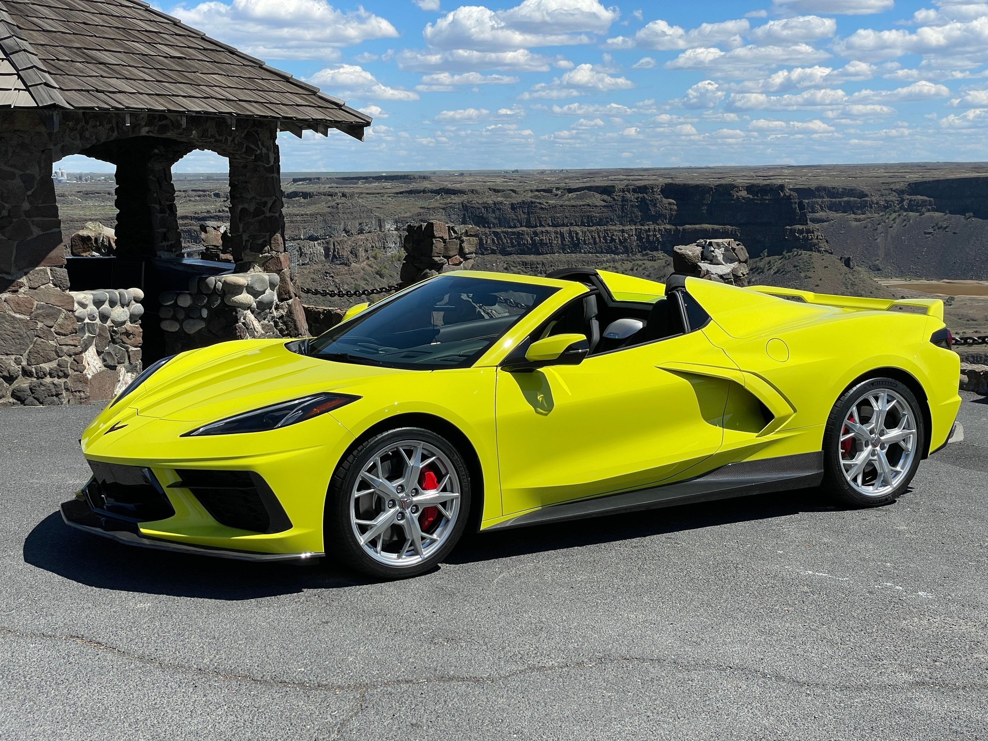 Finally saw an Accelerate Yellow in person. - Page 2 - CorvetteForum ...
