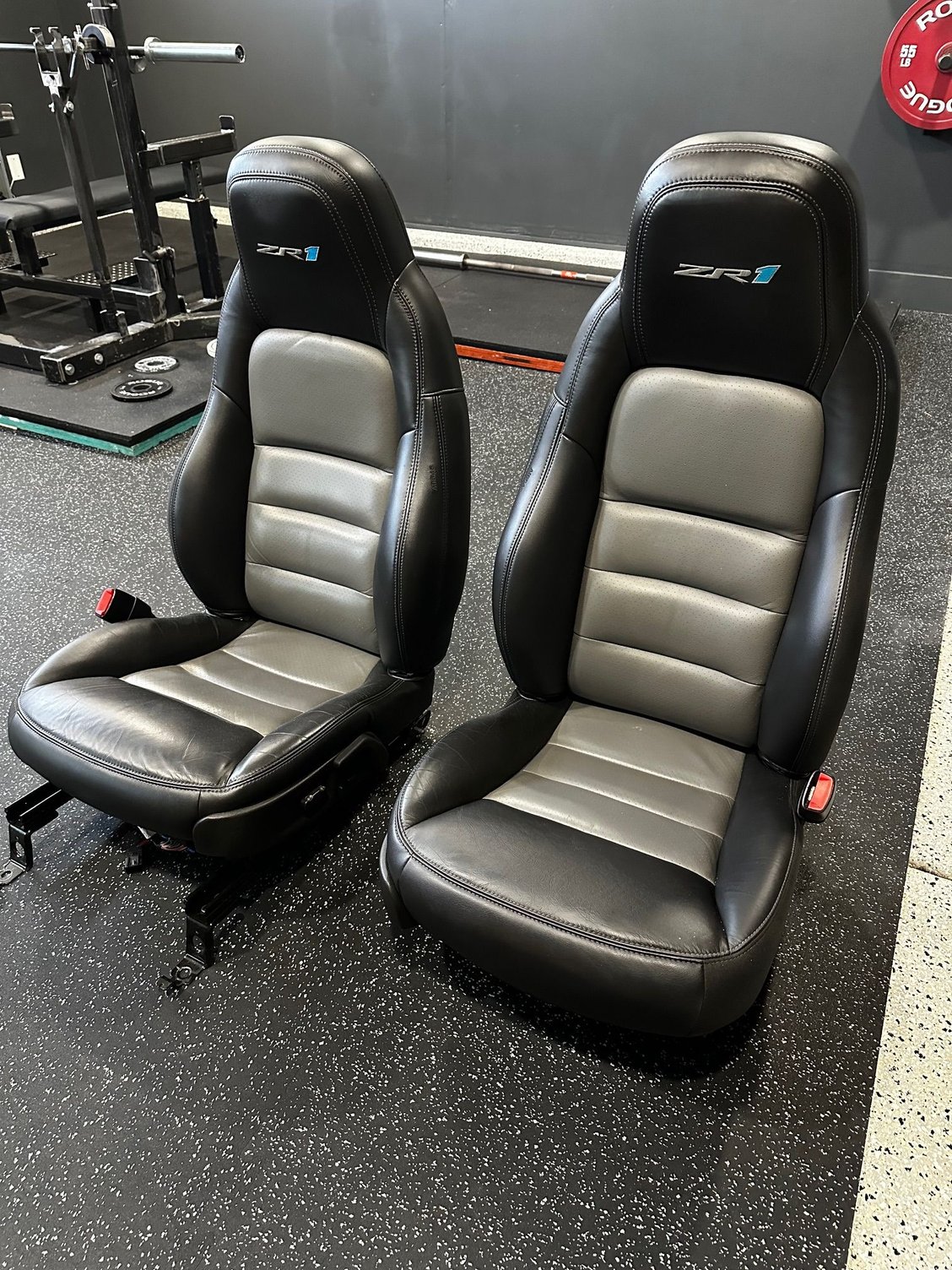 FS (For Sale) 2011 OEM C6 ZR1 Seats - CorvetteForum - Chevrolet ...