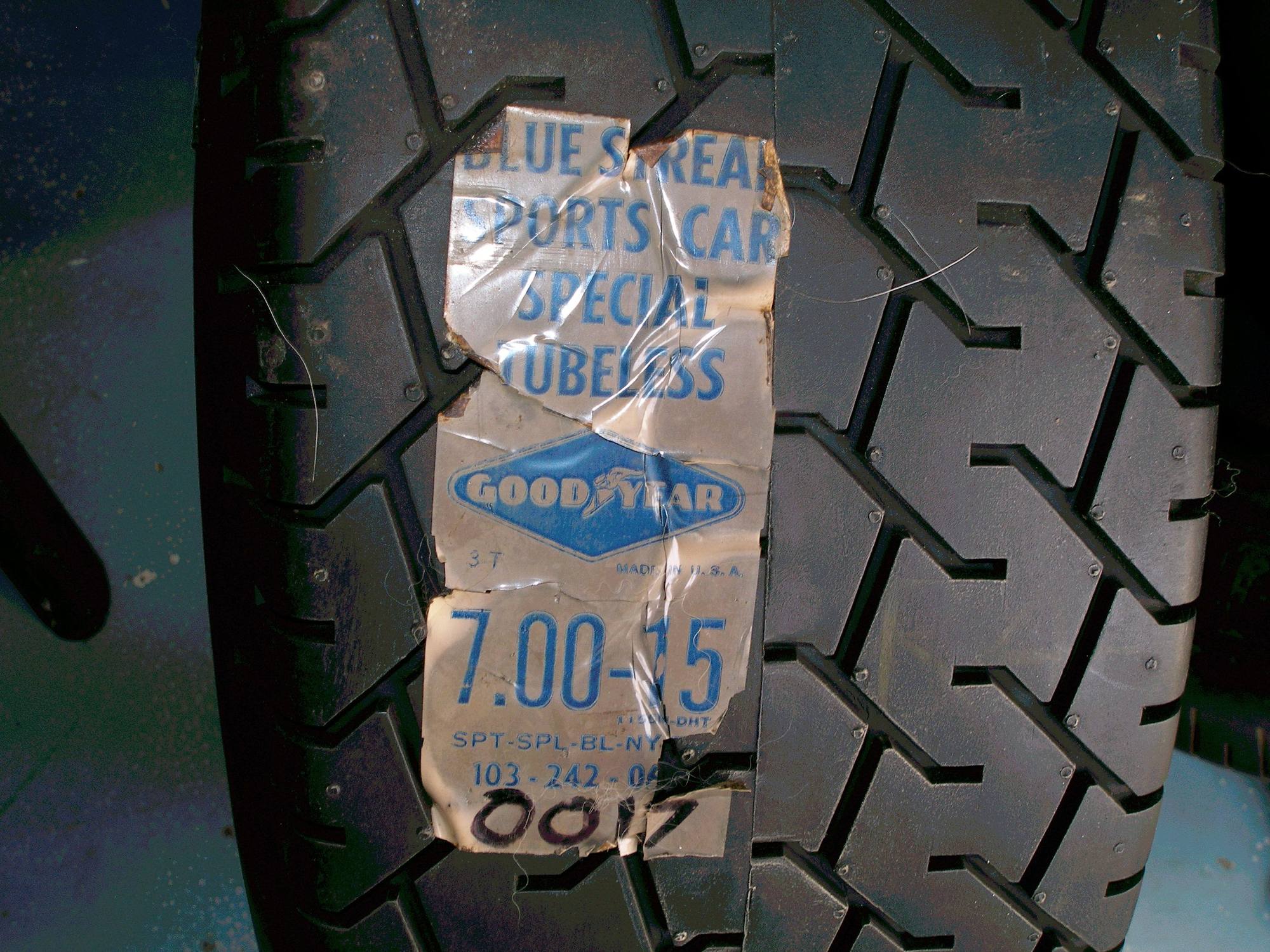 Blue Line Tires - CorvetteForum - Chevrolet Corvette Forum Discussion