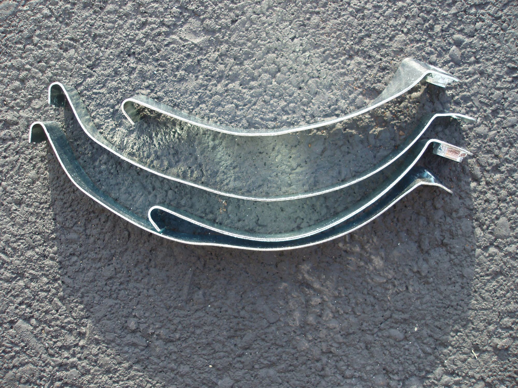 FS 63-only original expansion tank straps and bolts - CorvetteForum ...