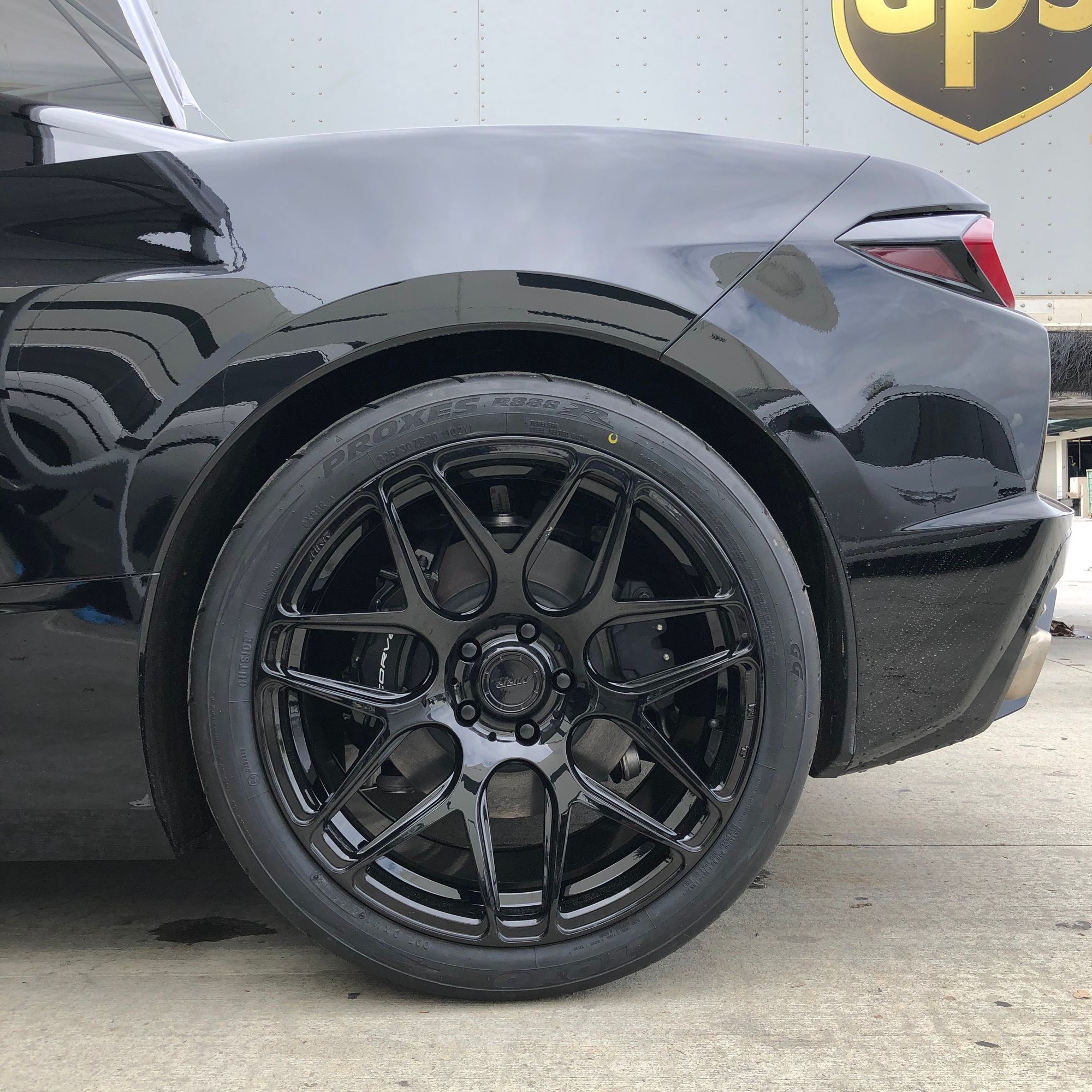 Custom wheel guide for 2020 C8 Corvette / specs /sizes /tire sizes etc ...