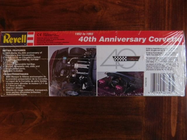 Revell 1993 Chevy Corvette 40th Anniversary 1:24 Model Kit #7347 from ...