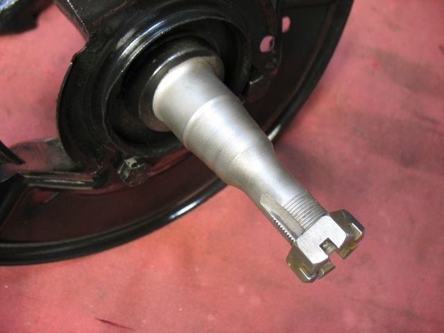 FS (For Sale) 1963-67 Corvette spindle assembly & more - CorvetteForum ...