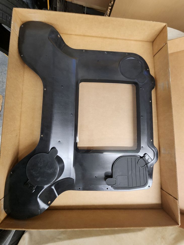 FS (For Sale) NEW C8 OEM HTC Clear Engine Cover - CorvetteForum ...