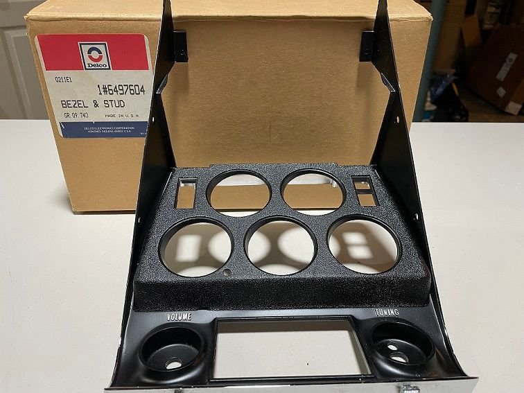 FS (For Sale) 72-76 NOS Center Gauge Bezel/Housing - CorvetteForum ...