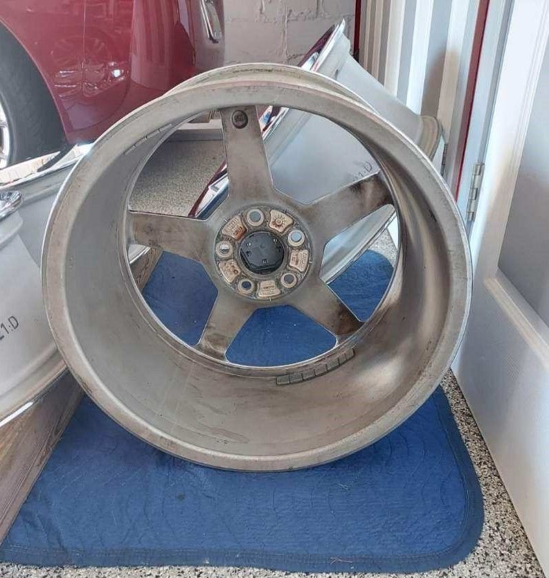 FS (For Sale) C6 5-spoke Chrome Rims - CorvetteForum - Chevrolet ...