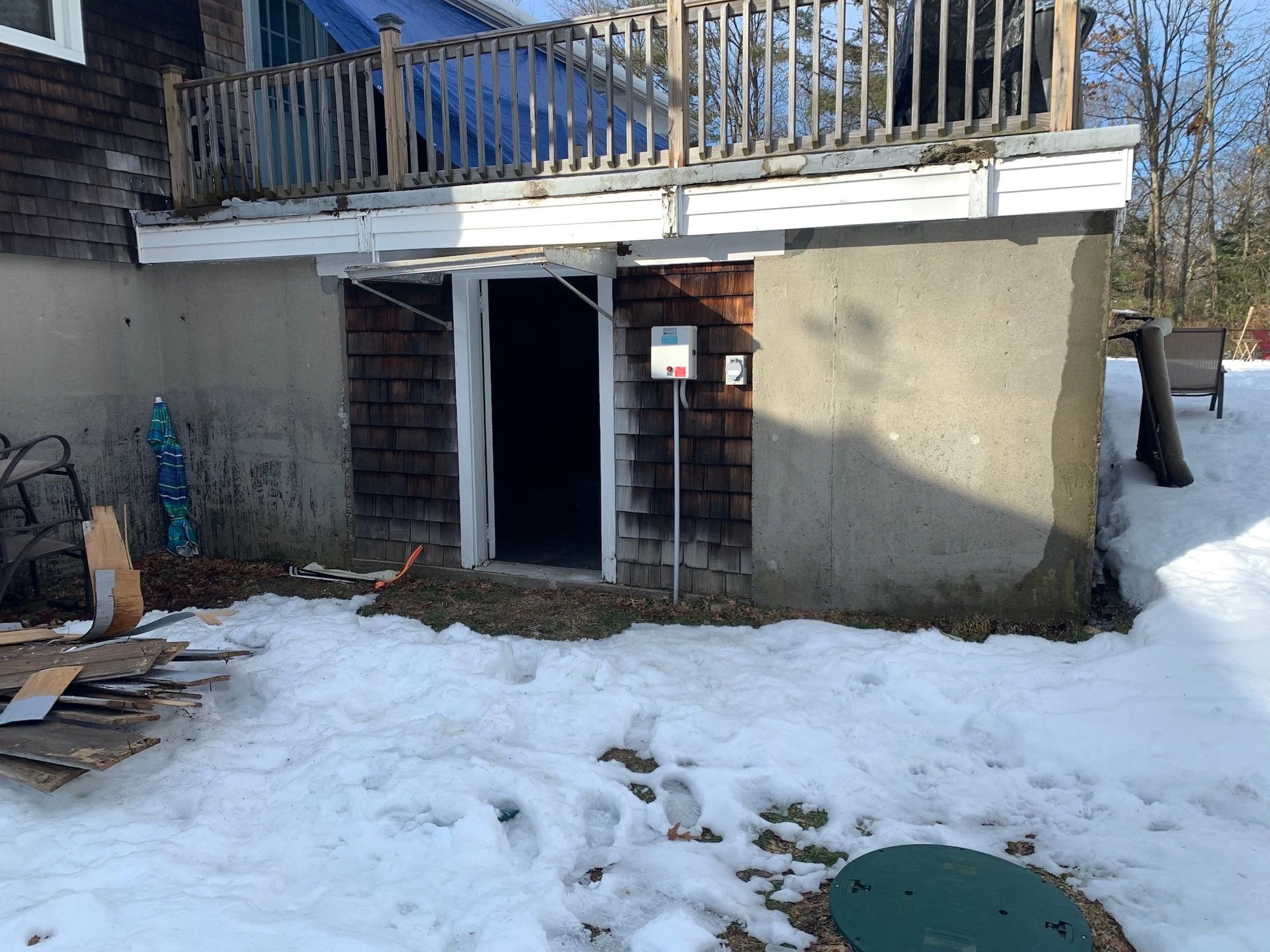 Outdoor cement deck FAIL - DoItYourself.com Community Forums