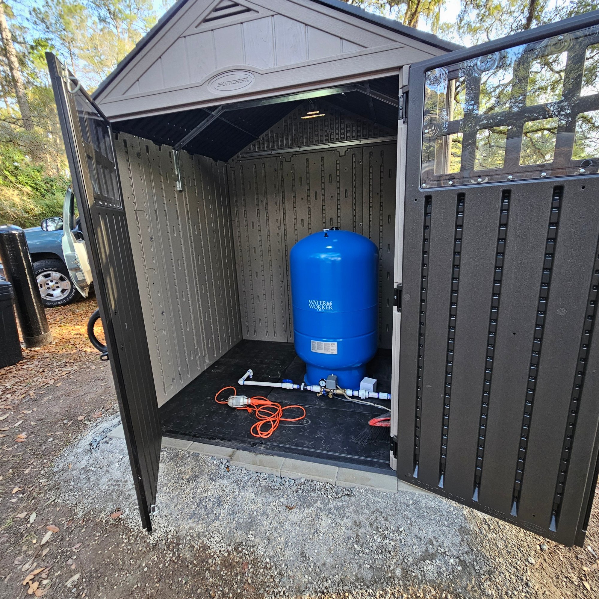 Replaced well pressure tank. Can't get rid of air in system ...