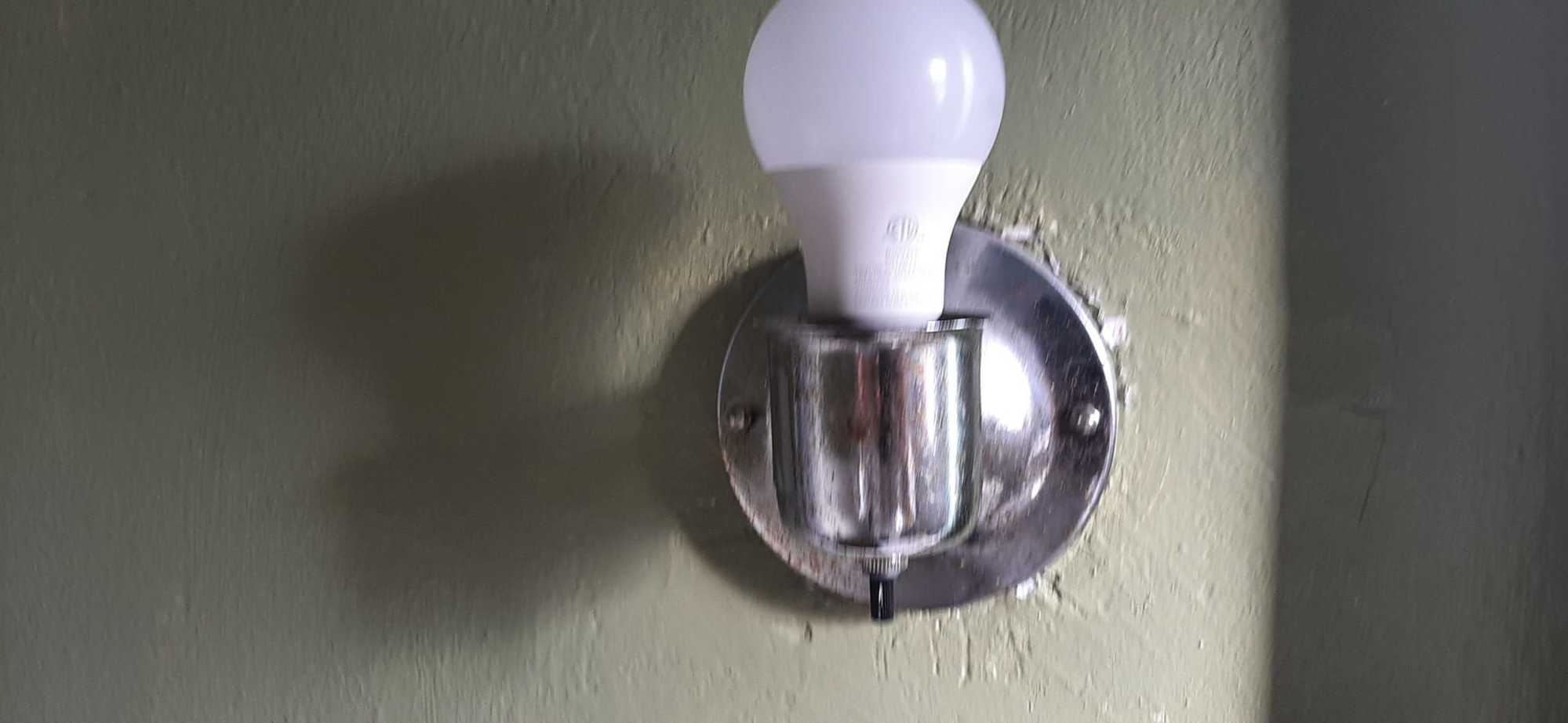 GFCI and lamp outlet not working. - DoItYourself.com Community Forums