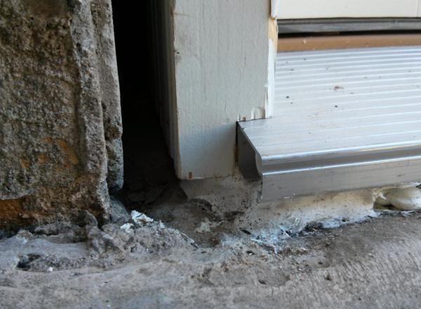 weatherproofing door threshold - DoItYourself.com Community Forums