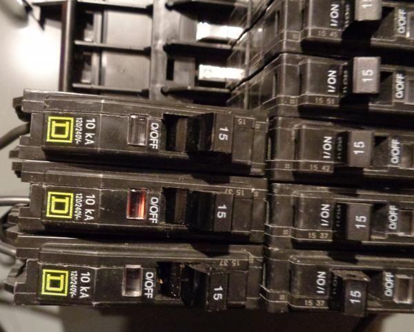 What causes these burn marks? - DoItYourself.com Community Forums