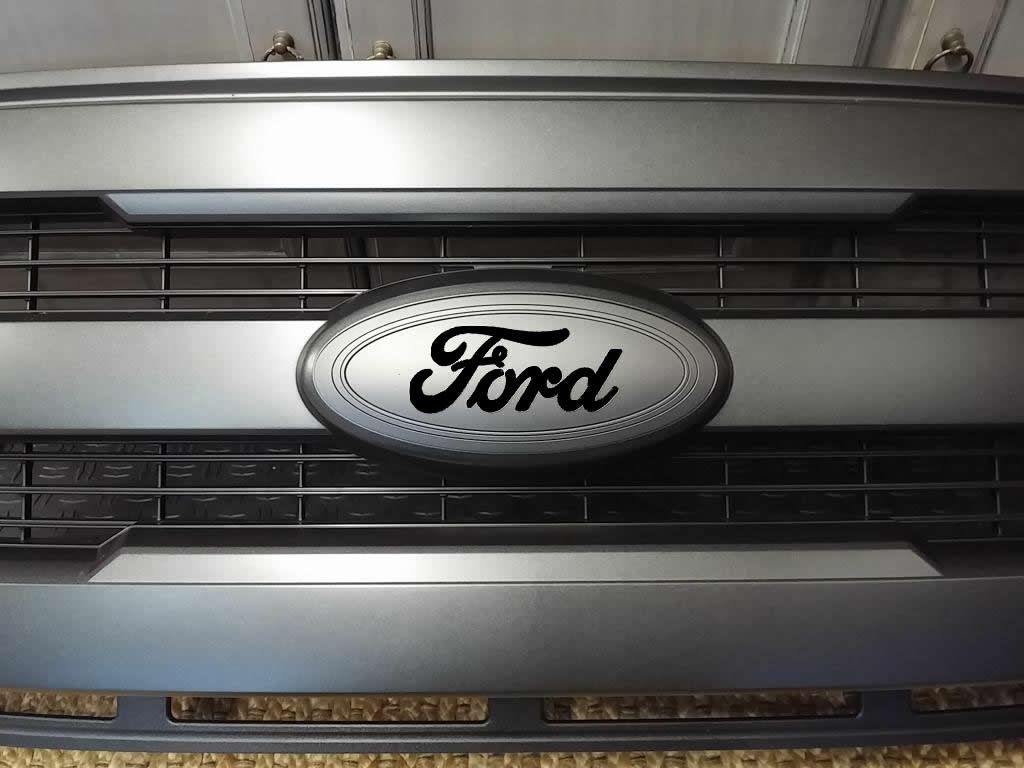 Color matched emblem to sport grille w/ plasti dip - Page 2 - Ford F150 ...