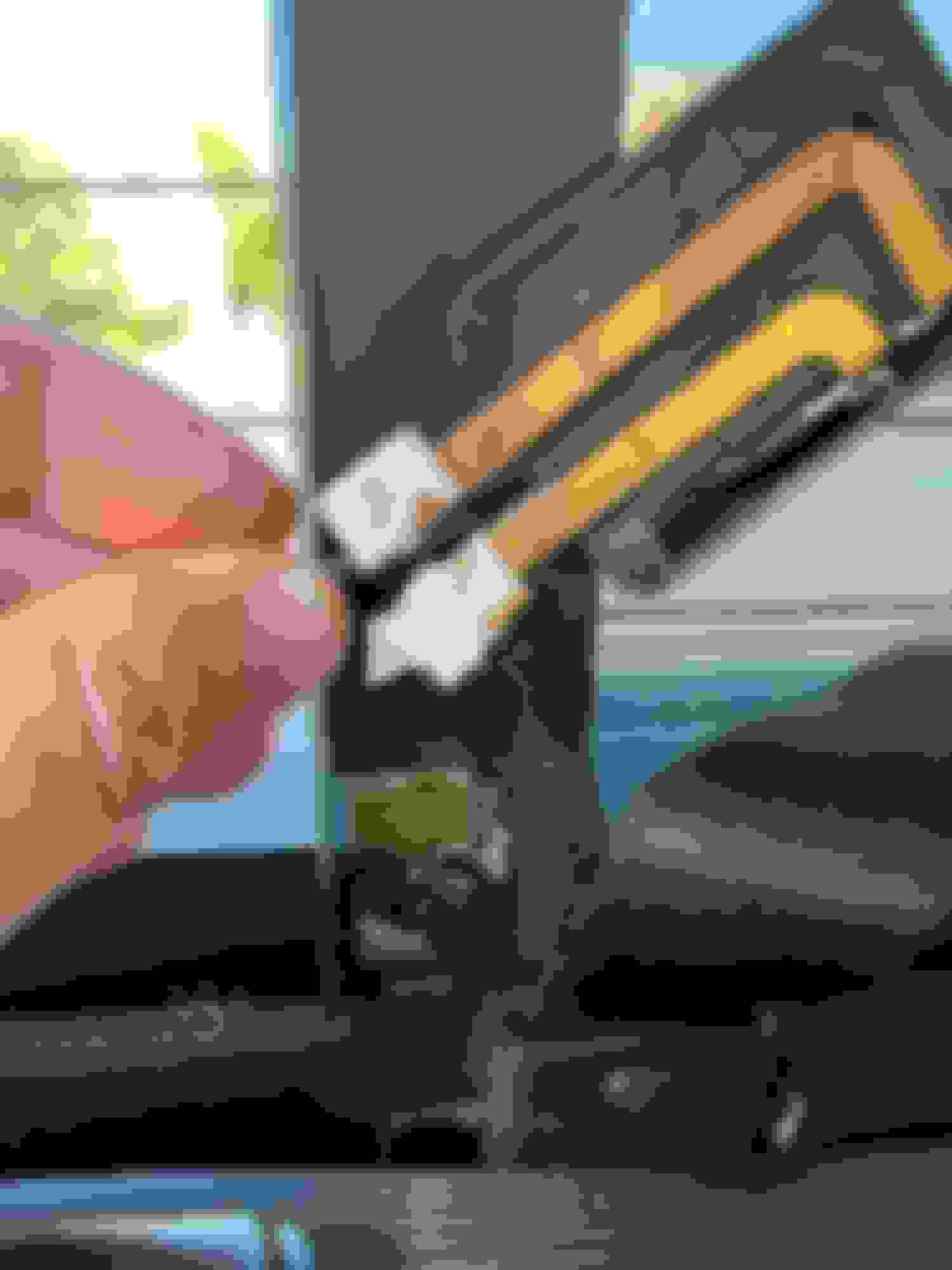 Rear window defroster contacts unattached - Ford F150 Forum - Community ...