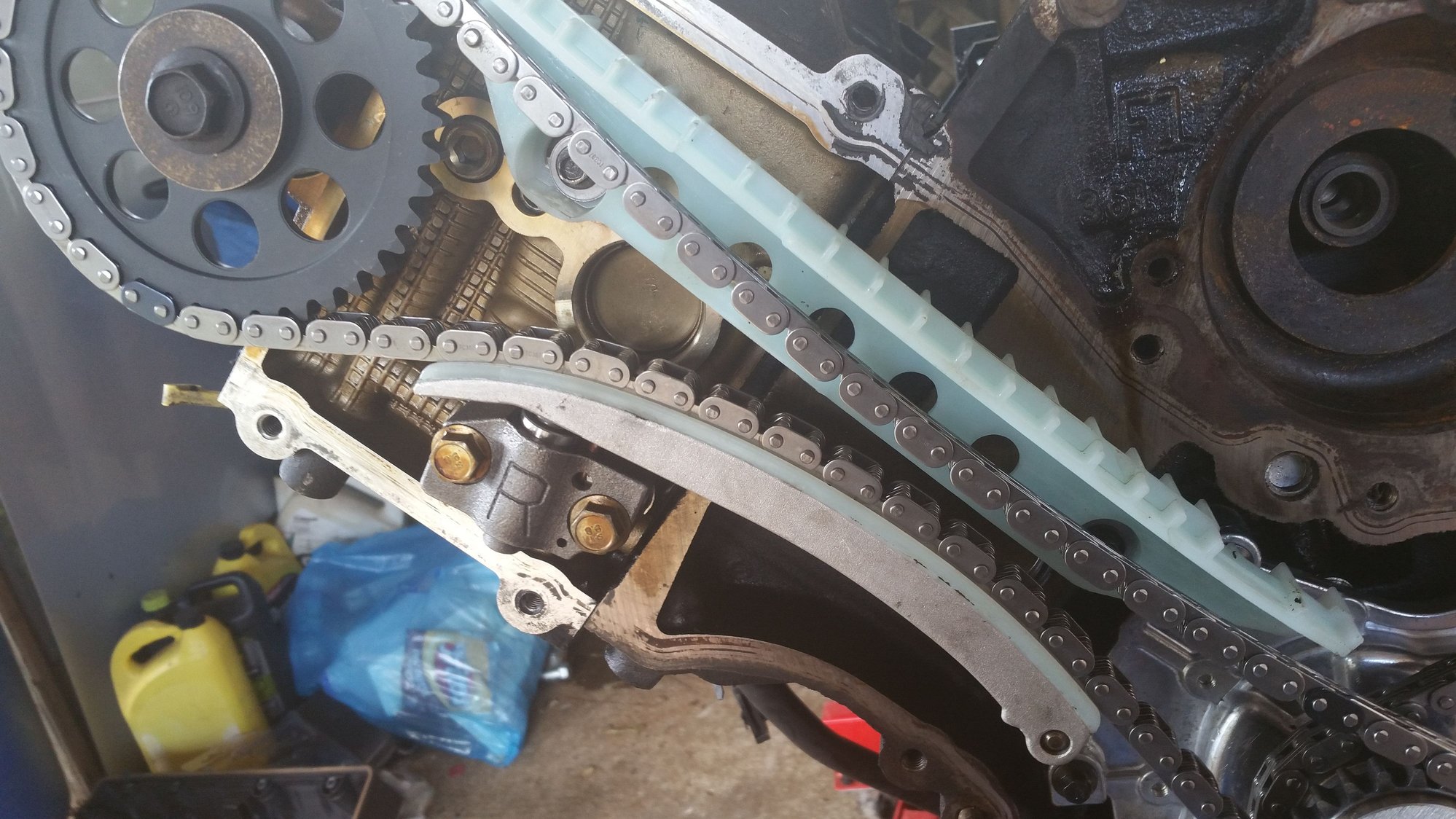 4.6 timing chain replacement... Slack on pass side? (Pics) - Ford F150 ...