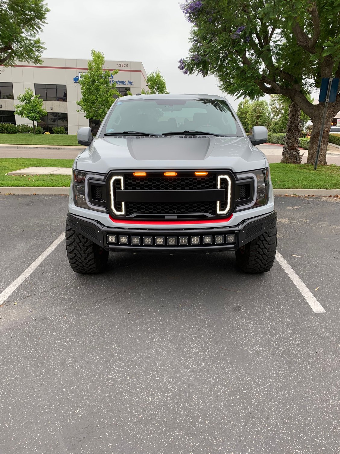 SOLD...2018+ Grille with LED running lights and LED RTR style ...