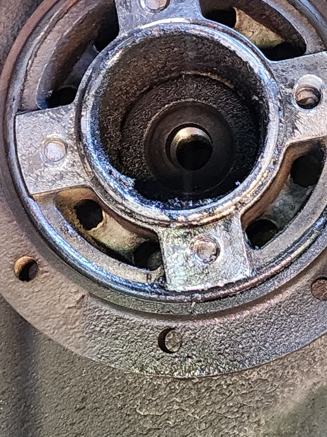 Broken crankshaft pulley - Ford F150 Forum - Community of Ford Truck Fans