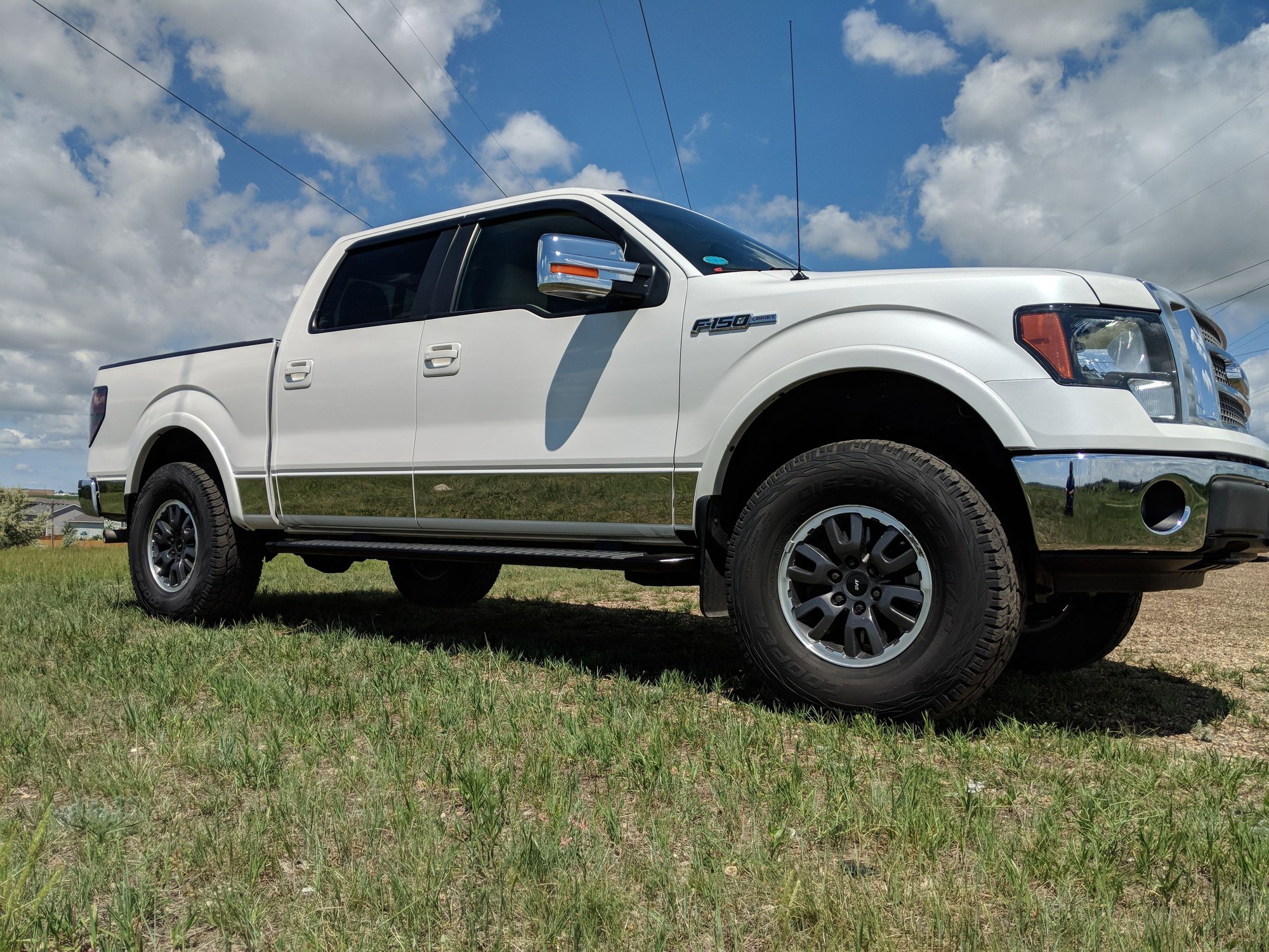 Show me some leveled out F150s with 33-35 tires - Ford F150 Forum ...