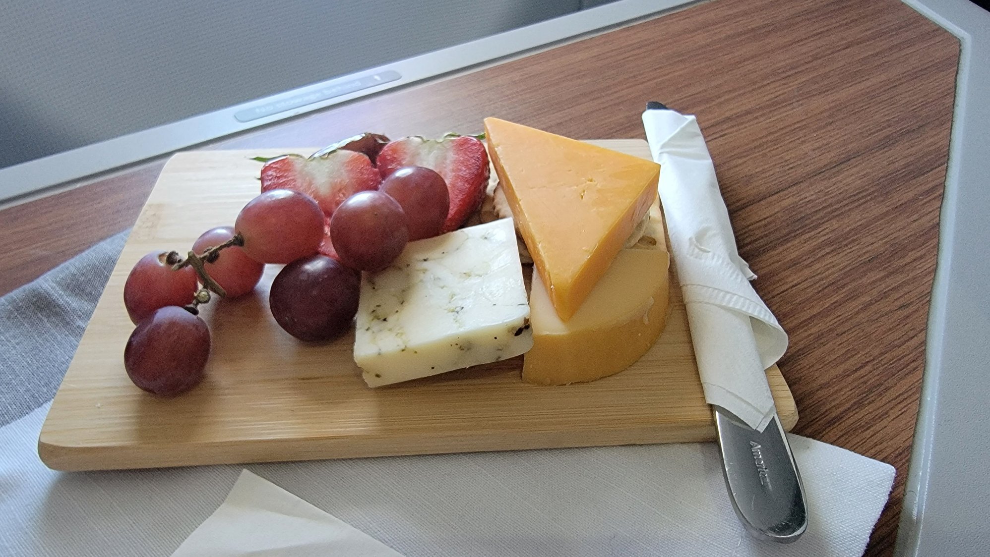 2022 AA Domestic Meal / Meals - menu / photos / etc. (master thread ...