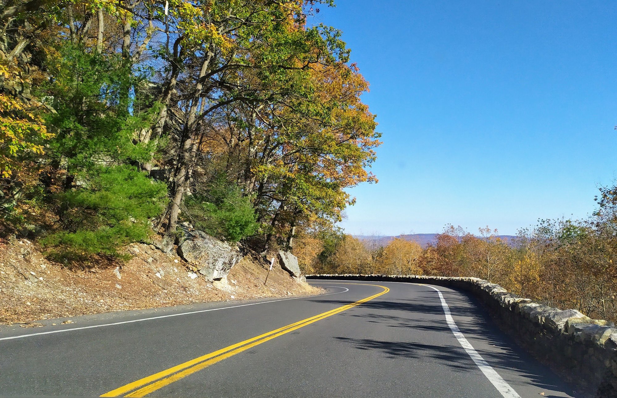 Road Trip US-44, Connecticut, Swiss Appenzell, Lausanne Aerodrome ...