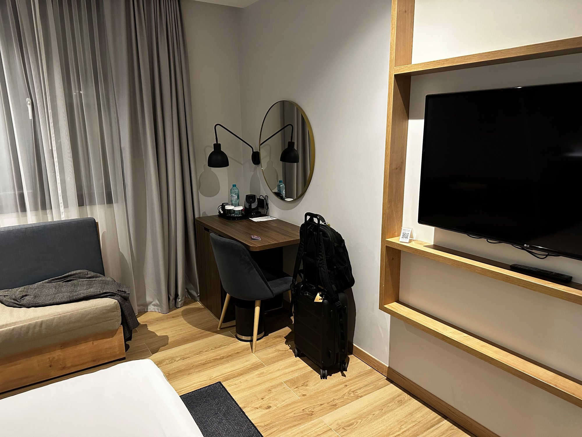 The Bucharest Bounce - 1,120 Tier Points to BA GGL - Page 3 - FlyerTalk ...