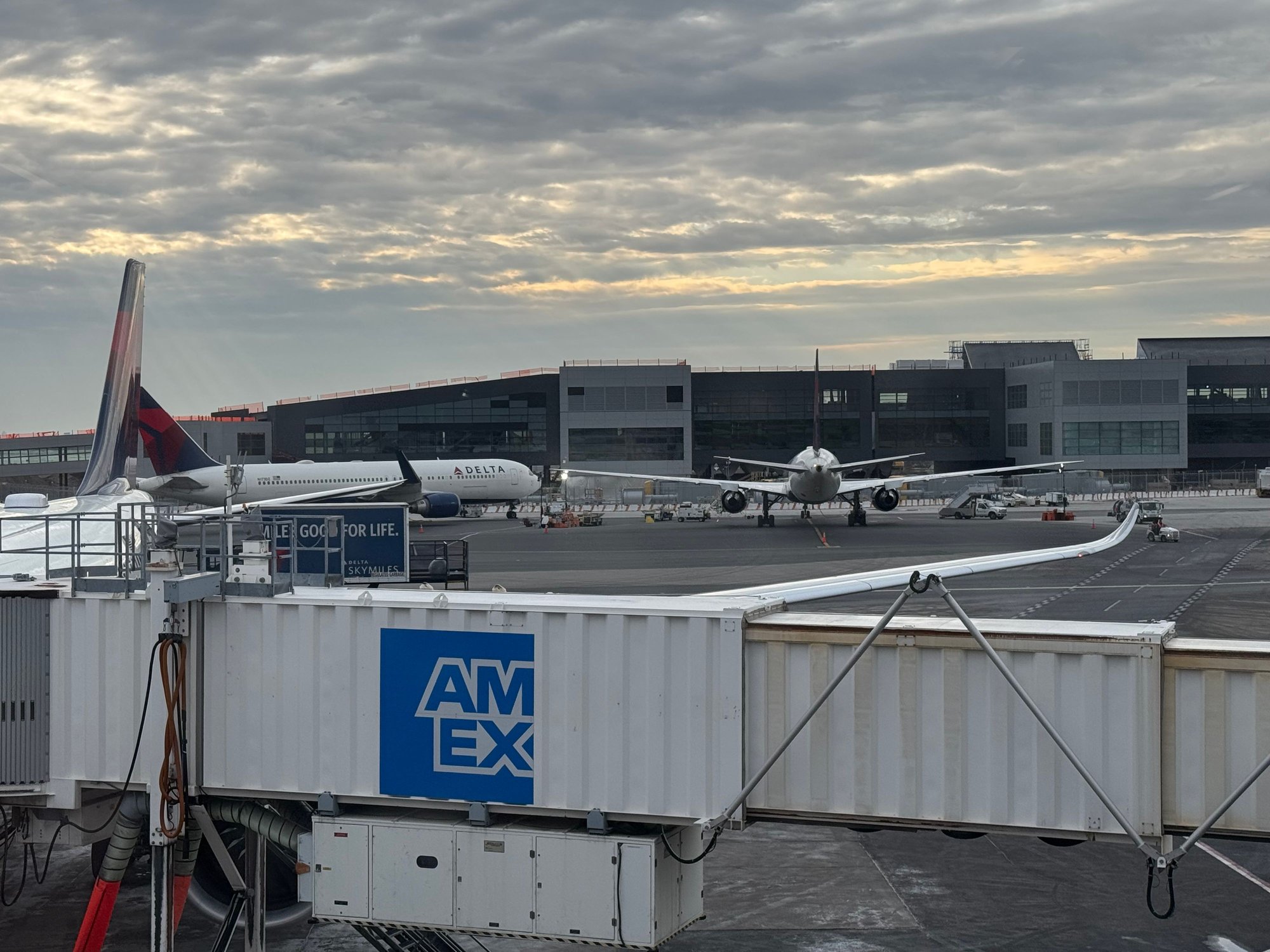 JFK - Closure of T2 and New T4 Gates - Page 21 - FlyerTalk Forums