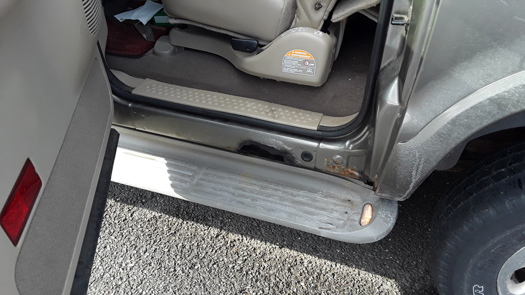 '03 Excursion Limited - Rocker Rust - Ford Truck Enthusiasts Forums