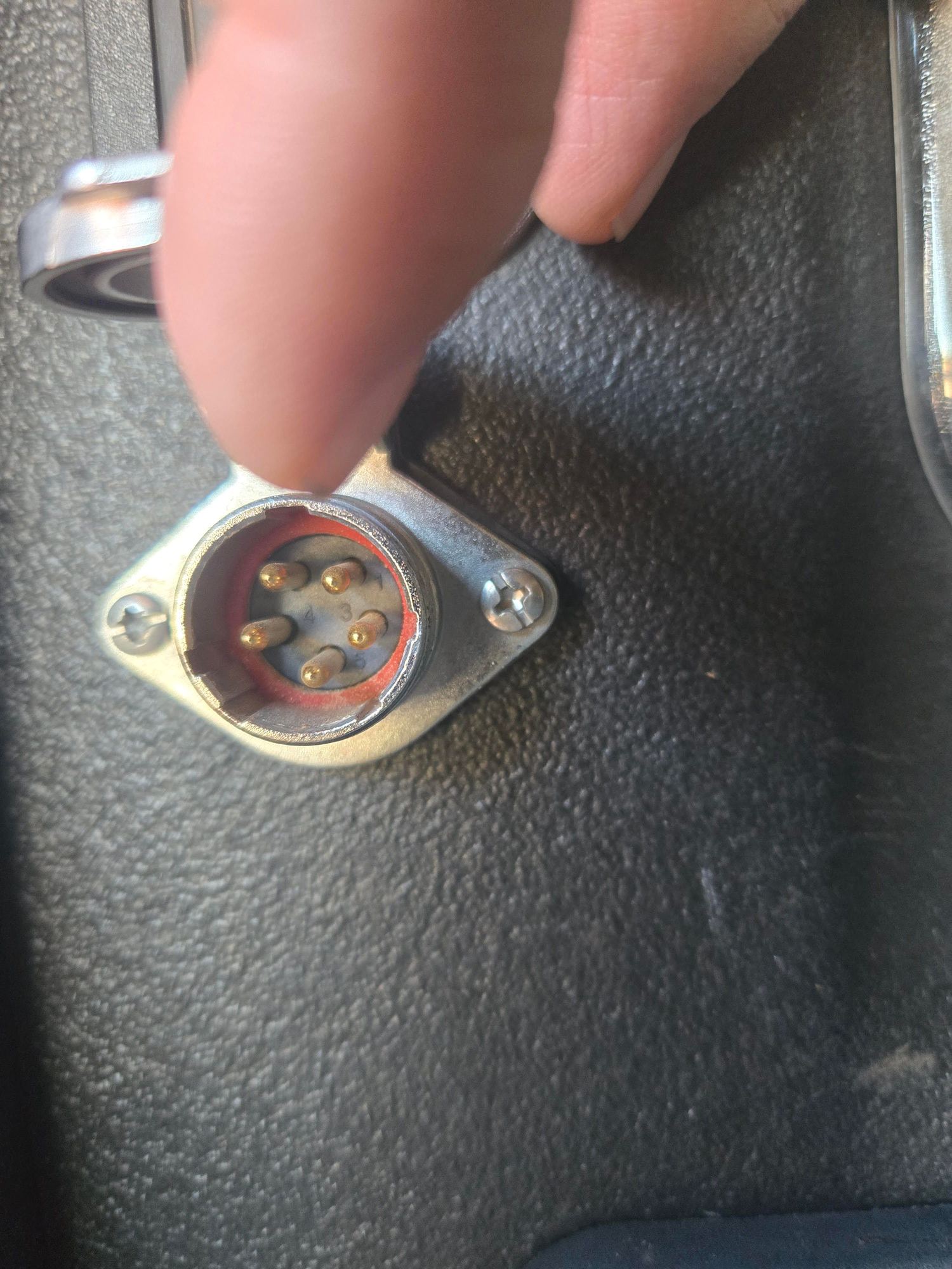 Anyone recognize this pin? - Ford Truck Enthusiasts Forums