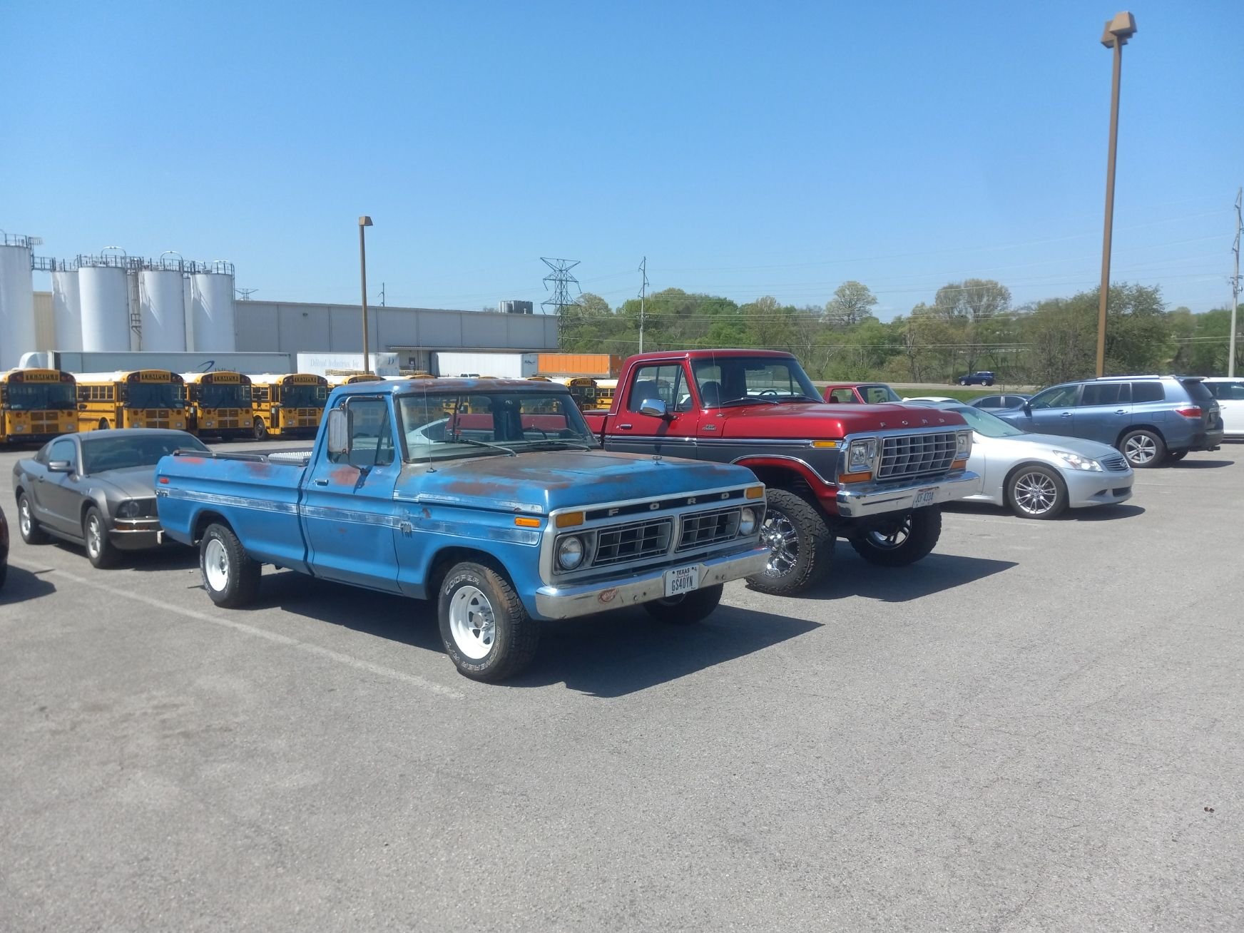 1975 or 1976? - Ford Truck Enthusiasts Forums