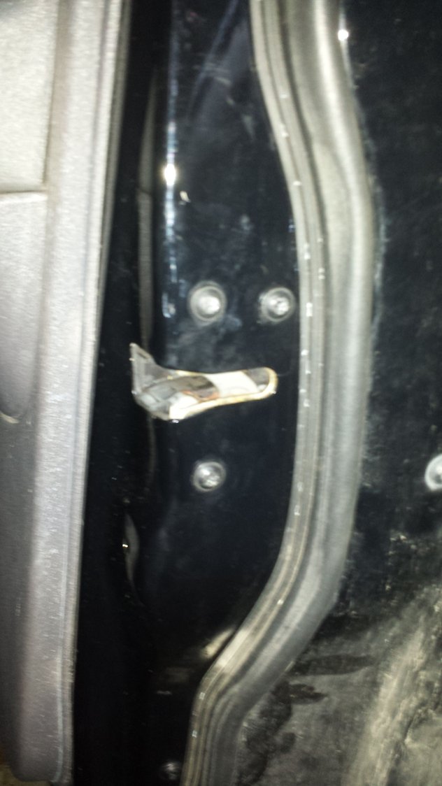 Door AJAR Switch Replacement on 2002 XLT w/Photos - Page 3 - Ford Truck ...