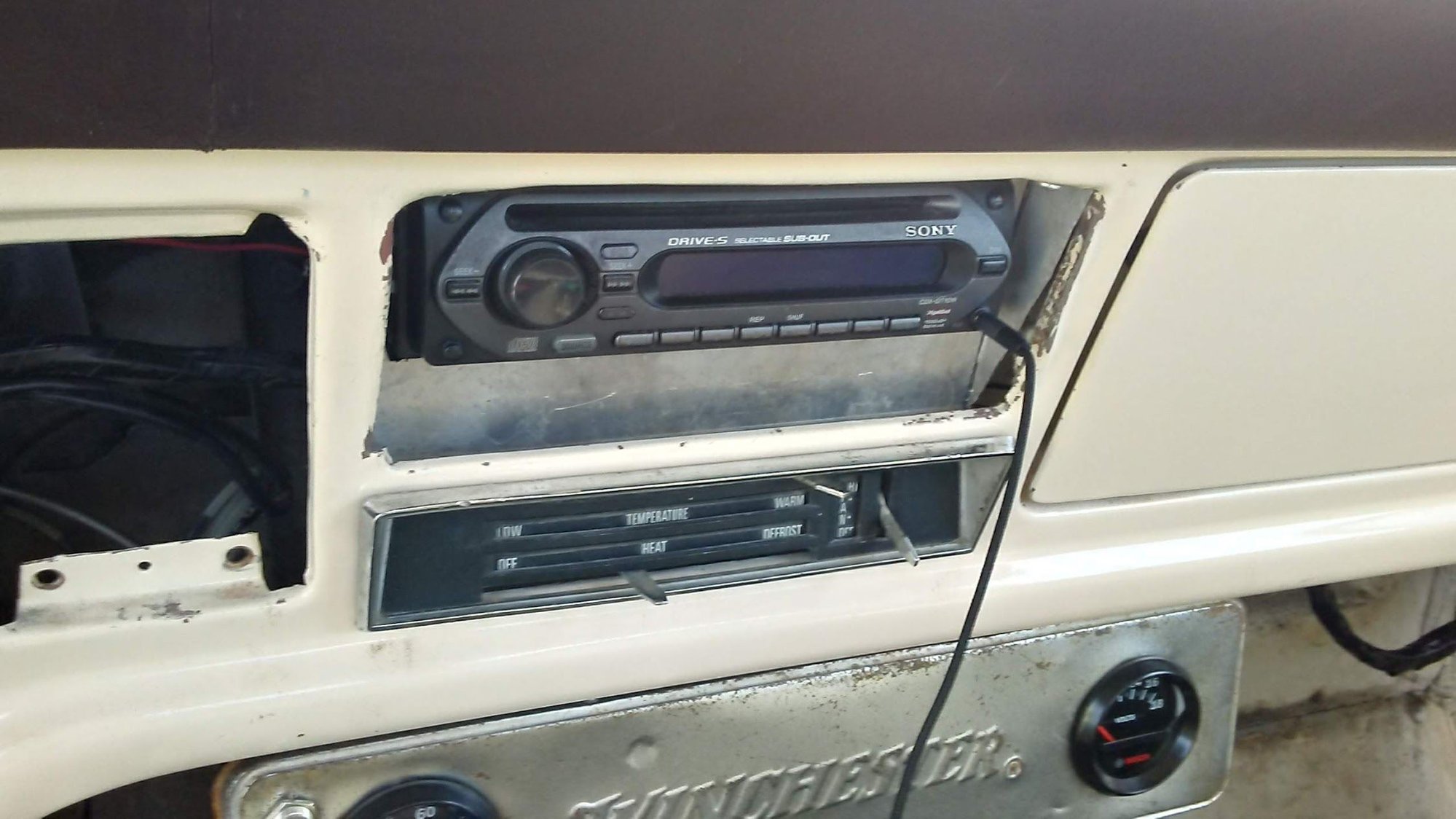 '69 F100 Sound System? - Ford Truck Enthusiasts Forums