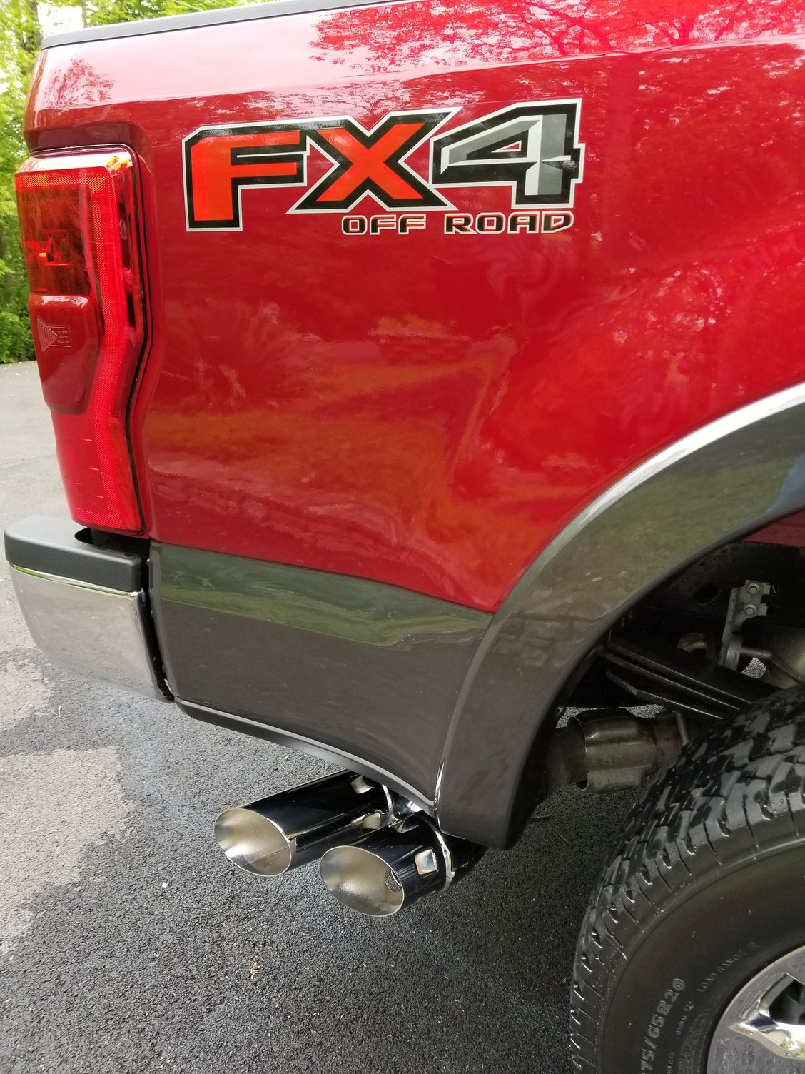 Ruby/rapid red two tone trucks - Ford Truck Enthusiasts Forums