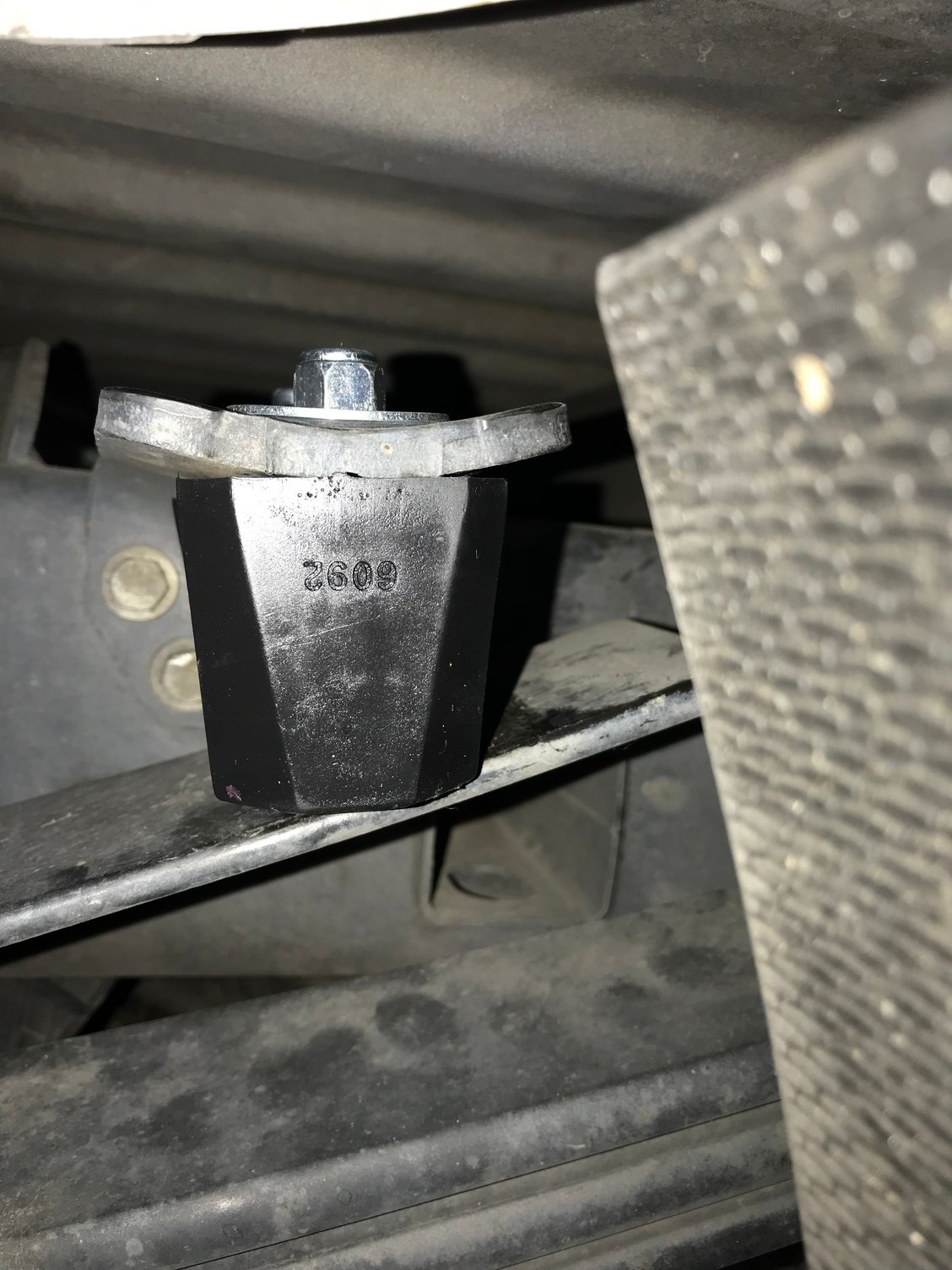 2019 F-350 SRW: New Taller Bump Stops for Rear Aux Springs - Page 6 ...