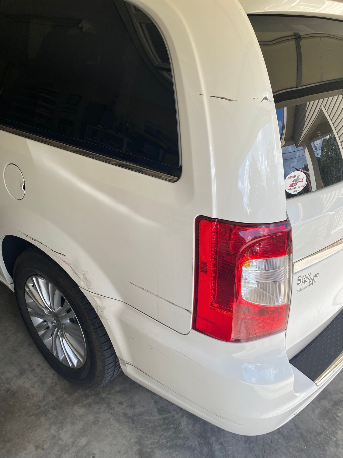 Ruby/rapid red two tone trucks - Ford Truck Enthusiasts Forums