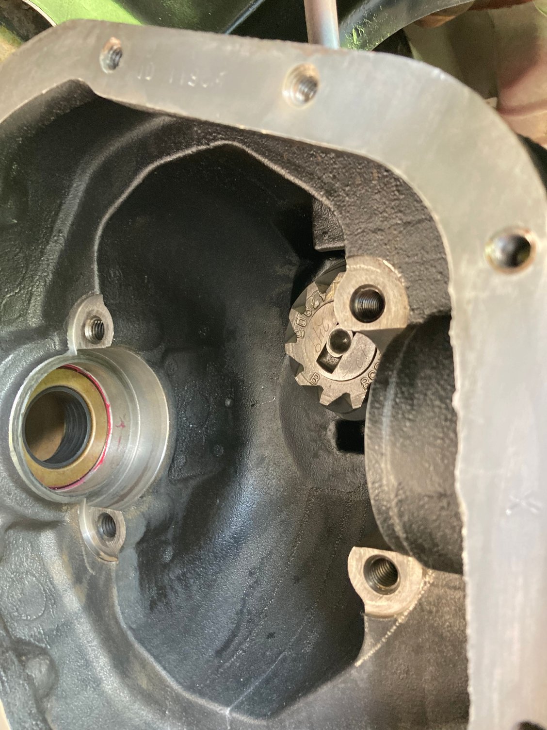 Right front inner axle seal - Ford Truck Enthusiasts Forums