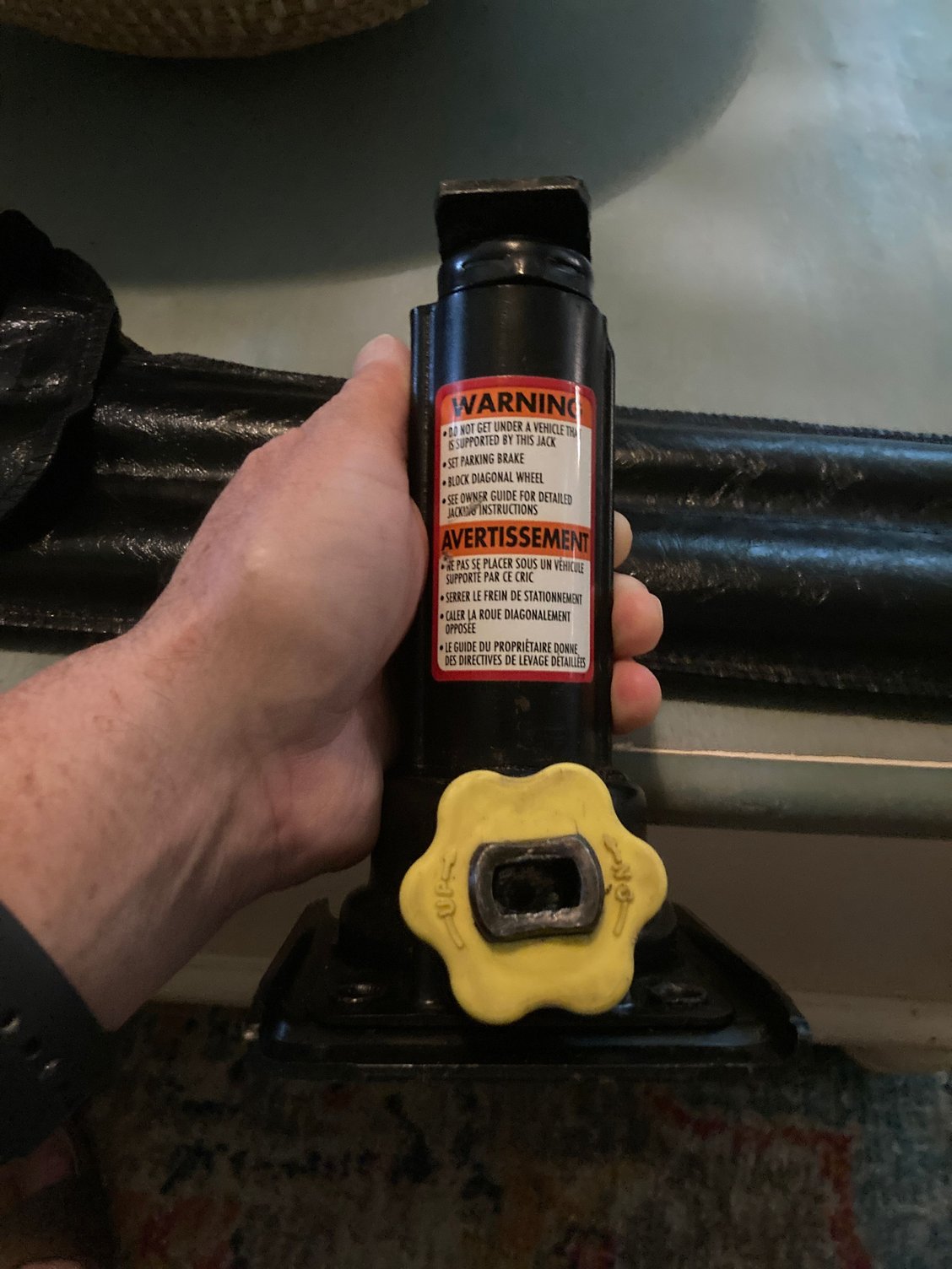 Is there a difference between the yellow and orange handles on the ...