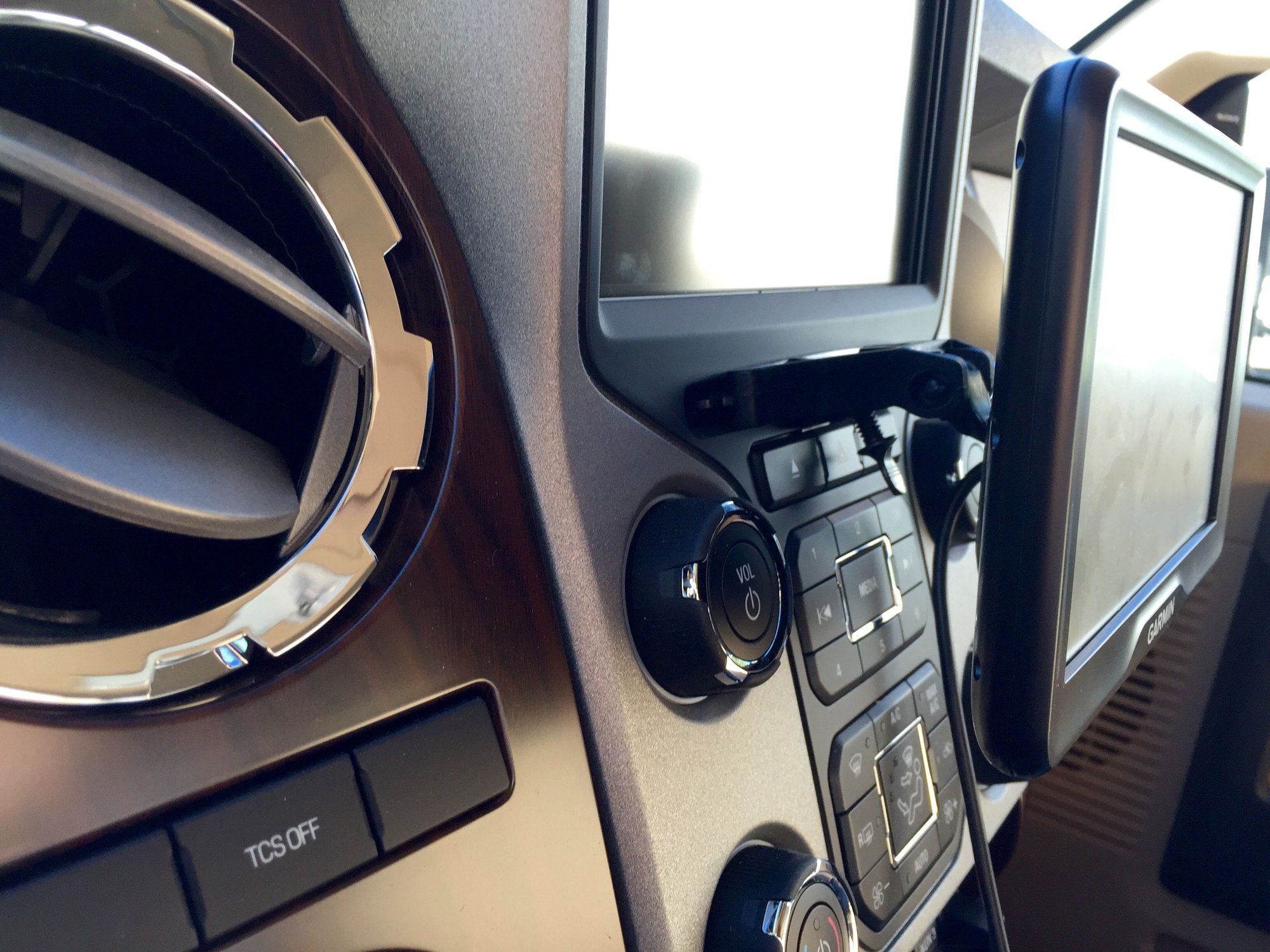 Pictures of your installed tablets - Ford Truck Enthusiasts Forums