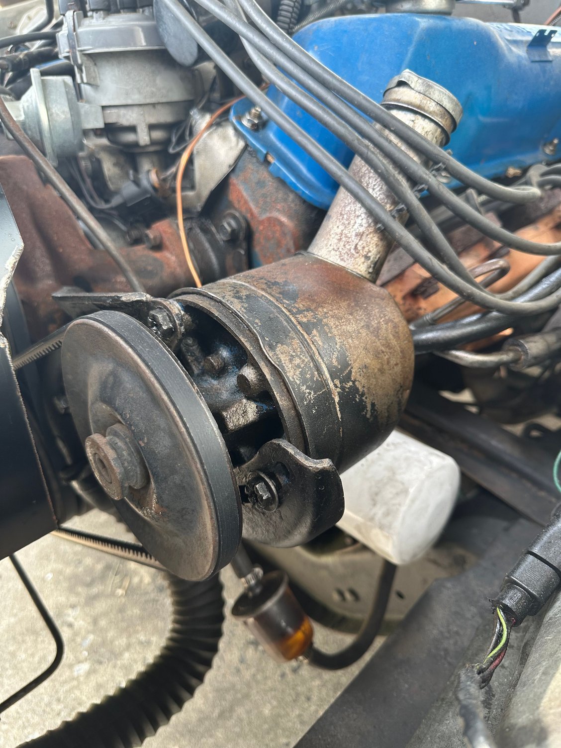 79 F100 with a 66 390- power steering line help - Ford Truck ...