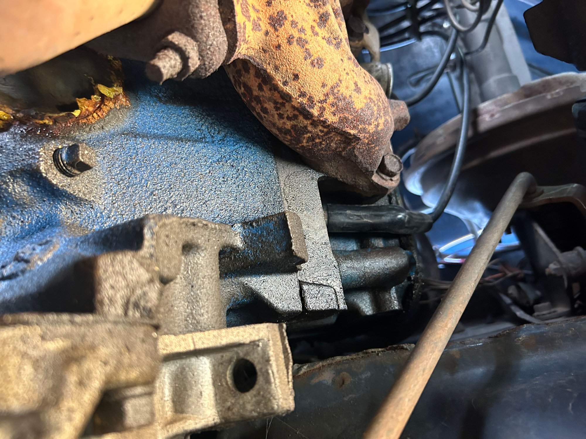 Is this where a freeze plug goes? - Ford Truck Enthusiasts Forums