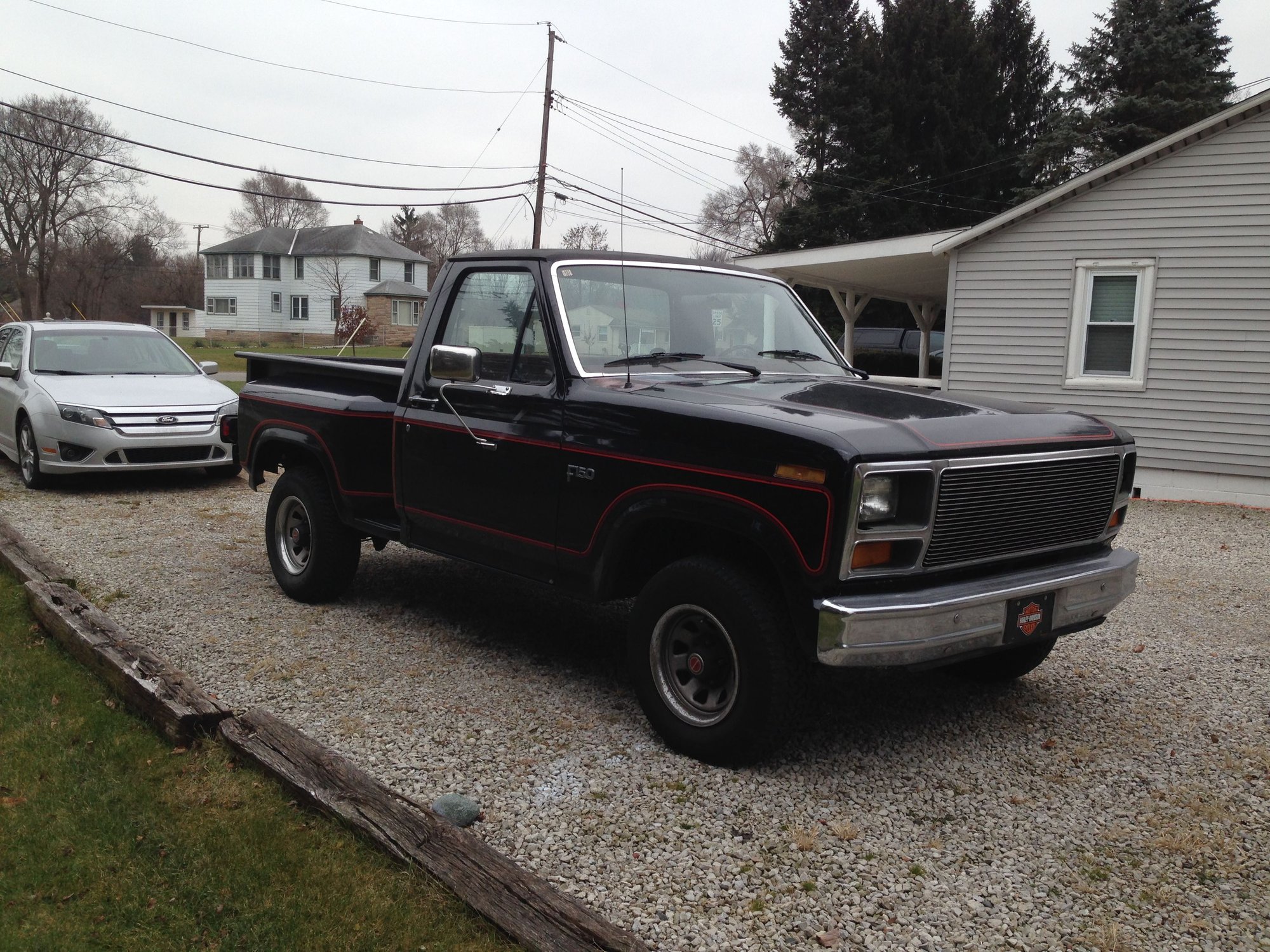 I bought this 84 Stepside this week - Ford Truck Enthusiasts Forums