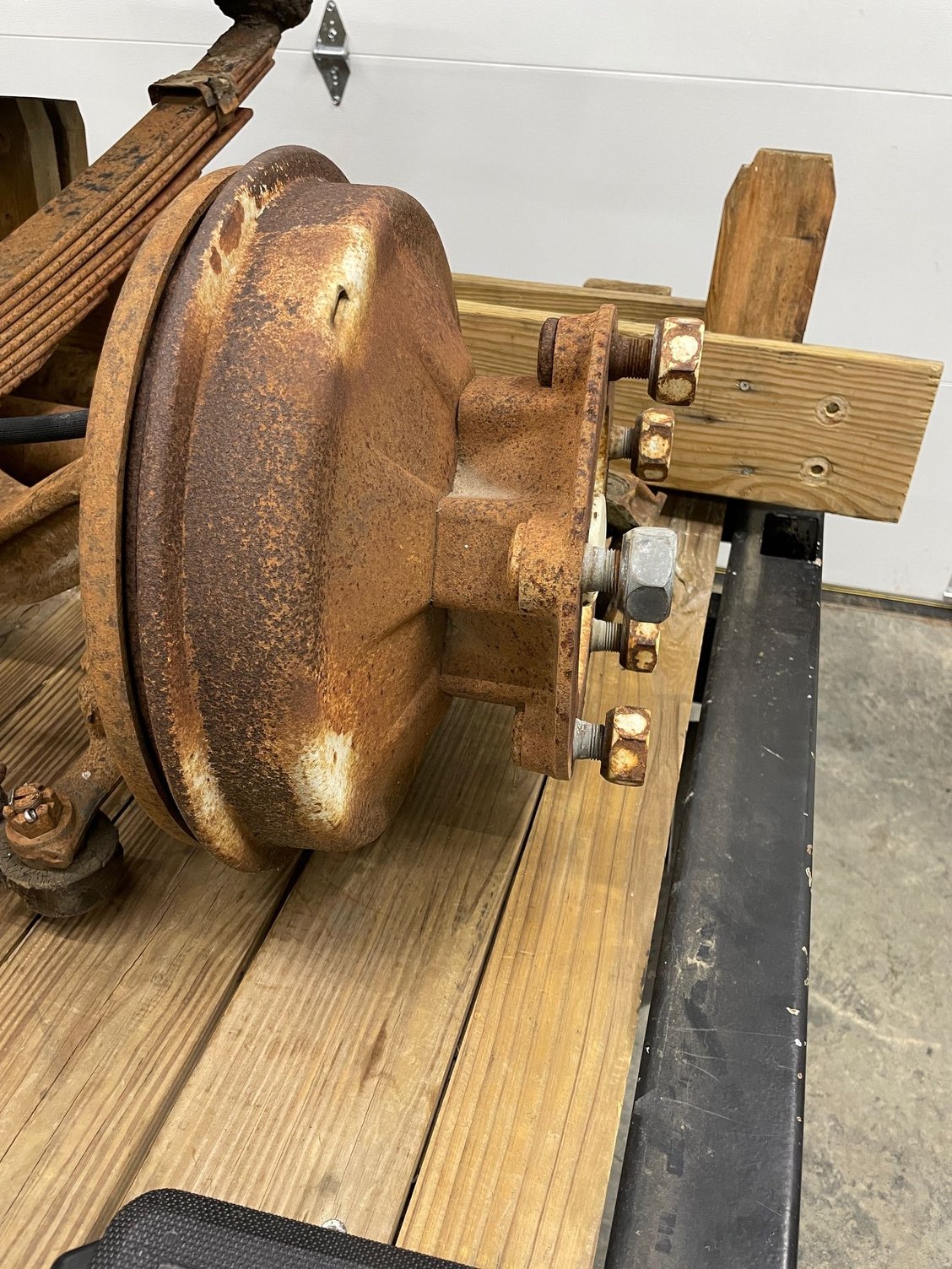 Are these hubs worth saving? 53 F600 - Ford Truck Enthusiasts Forums