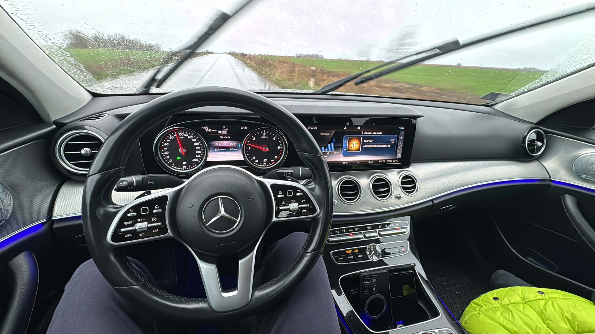 Retrofitting digital dash - MBWorld.org Forums