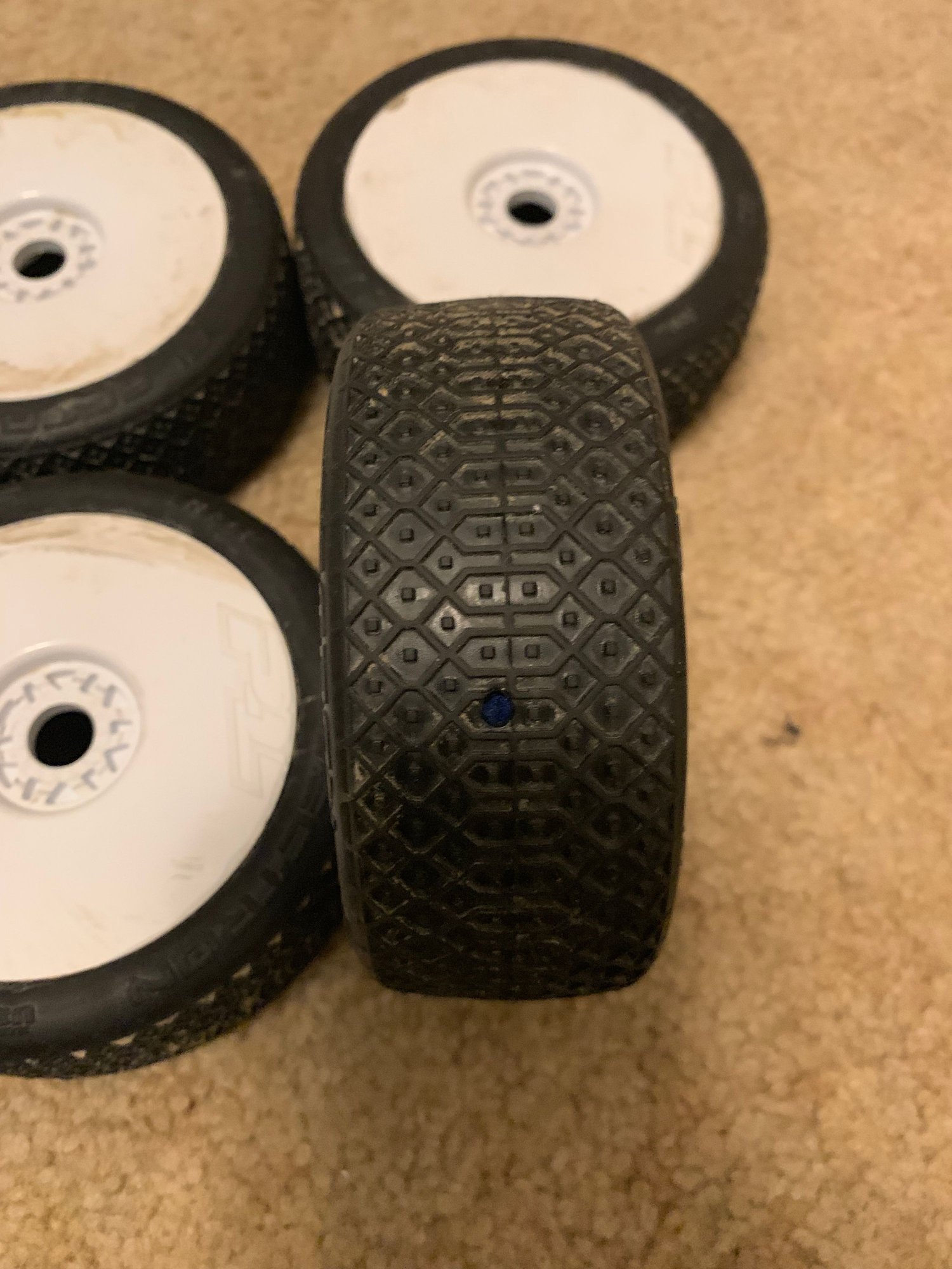 1/8 Reedy escs, motor, tires, novarossi p5 - R/C Tech Forums
