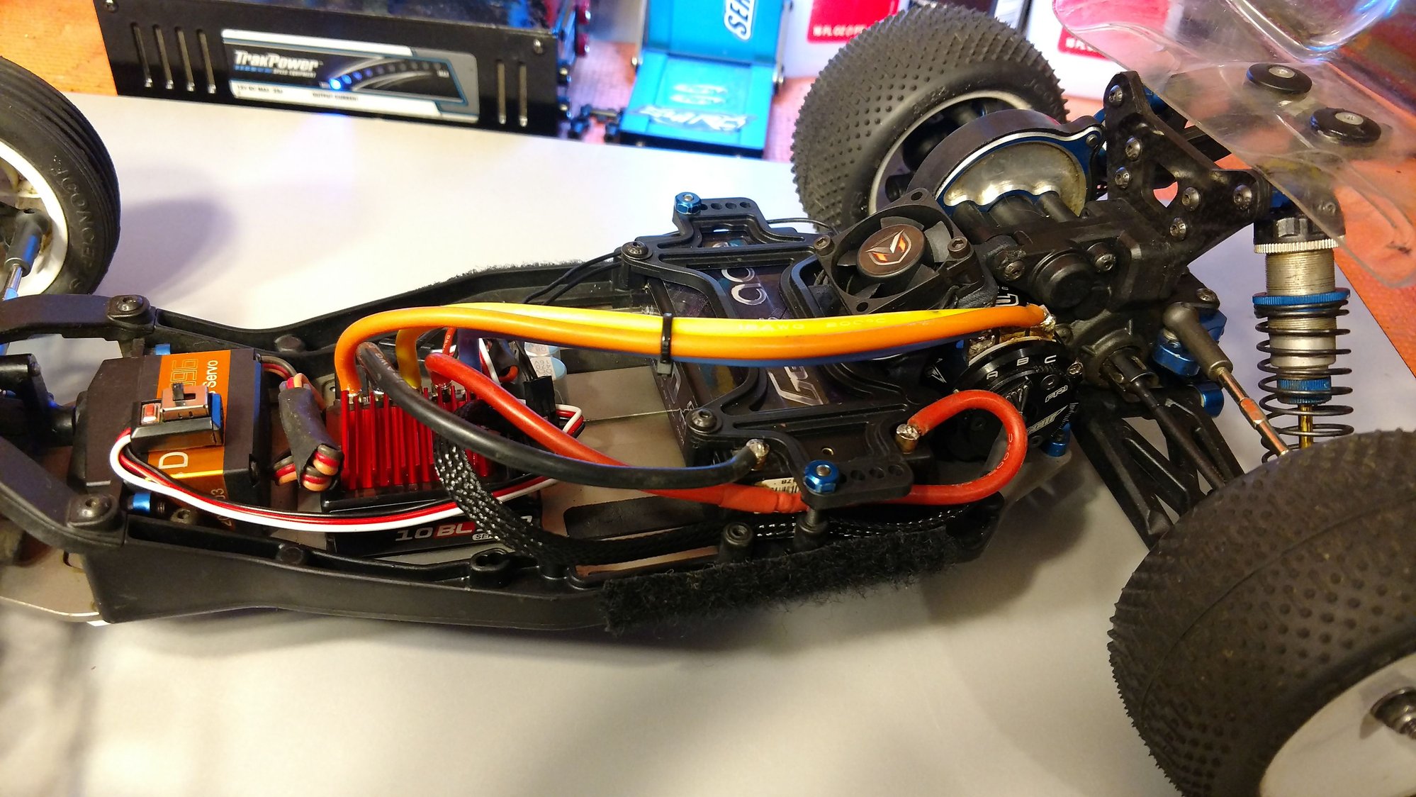 Pair of B6D/B6's for sale - R/C Tech Forums